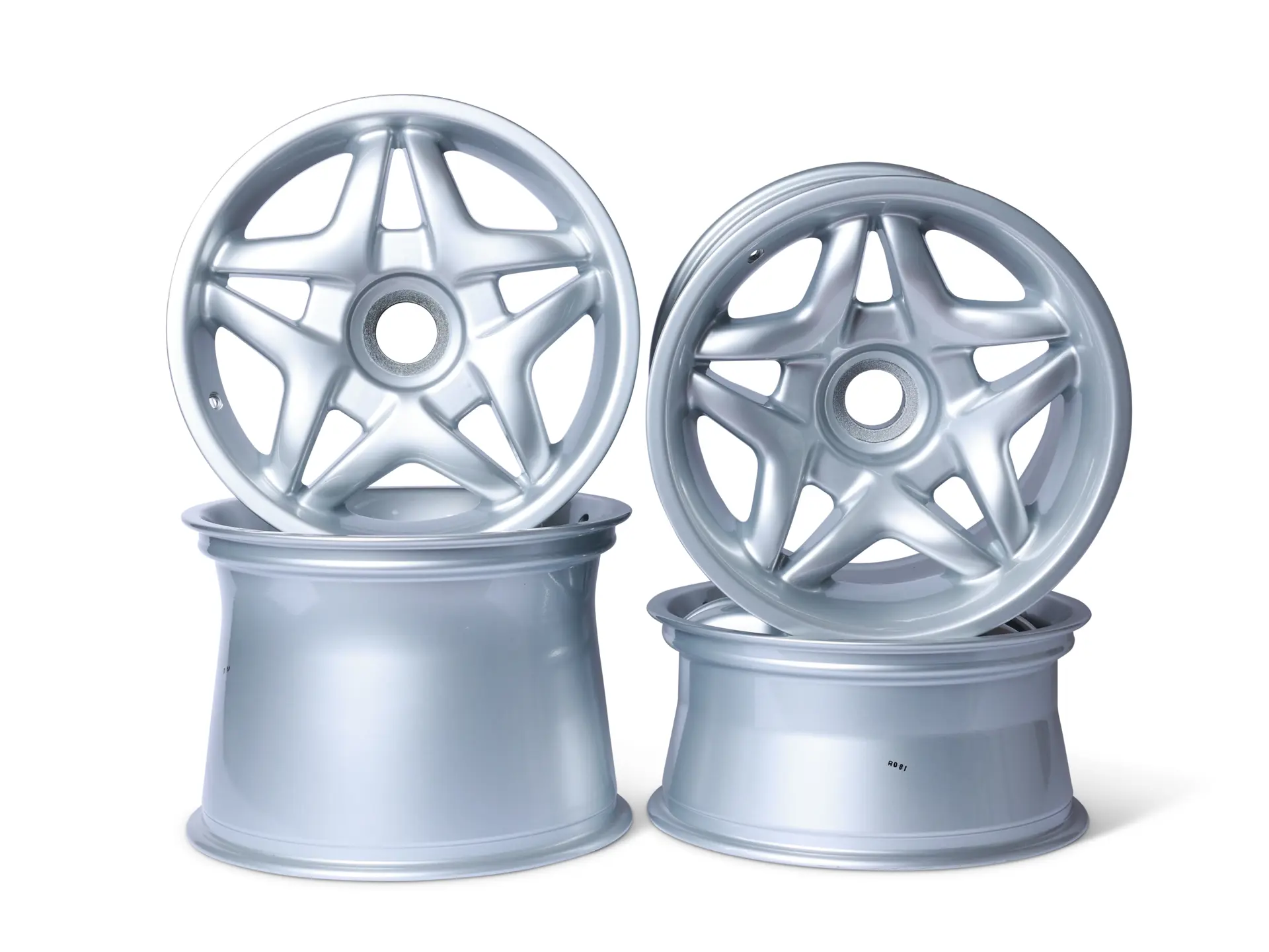 Four NOS Ferrari F50 Wheels | The Garagista Collection | RM Sotheby's