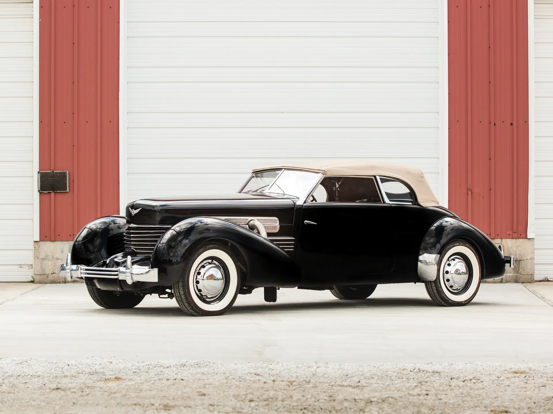 1937 Cord 812 Supercharged Phaeton | Hershey 2015 | RM Sotheby's