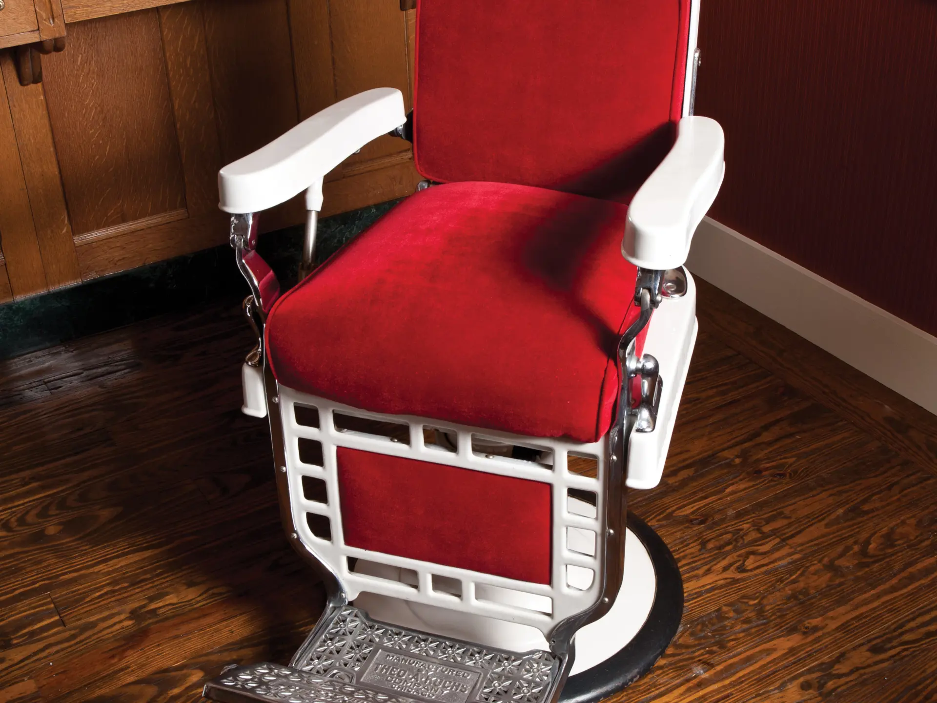 Art Deco Barber Chair / Theo-A-Koch | The Milhous Collection | RM Sotheby's