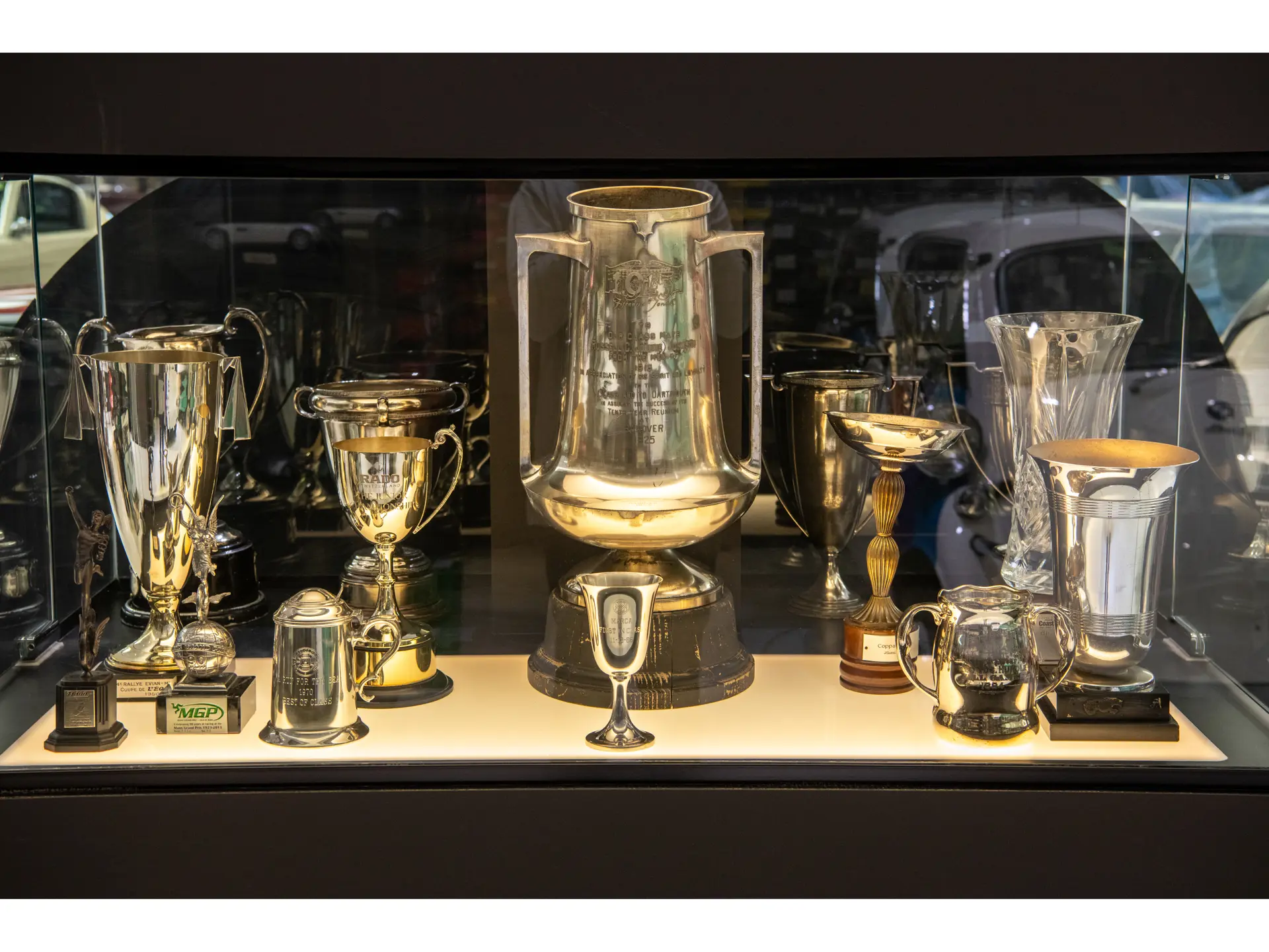 Vintage Trophy Collection | Dare to Dream | Online | RM Sotheby's