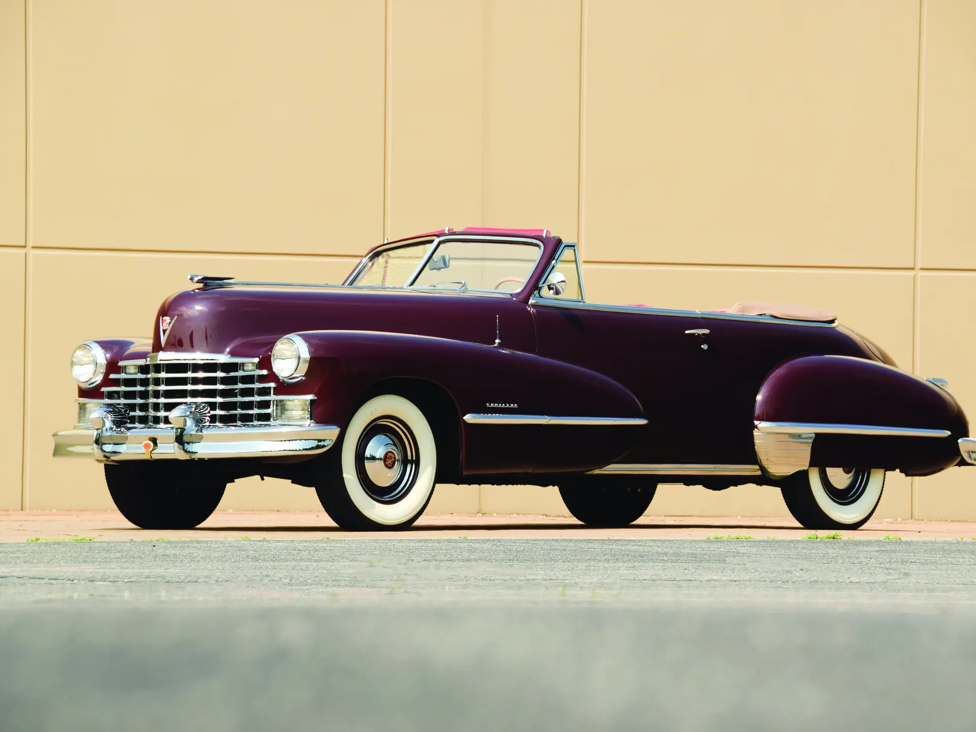 1946 Cadillac Series 62 | Auburn Fall 2017 | RM Sotheby's