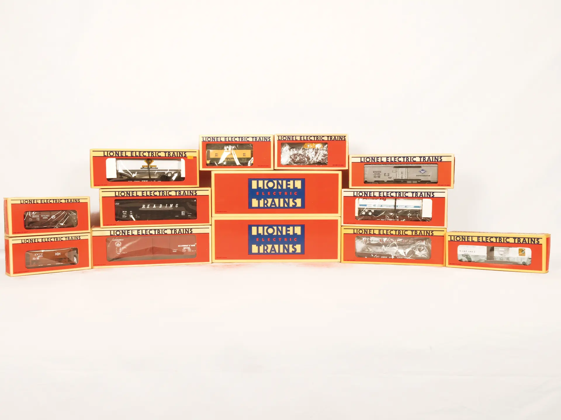 Two Lionel O Gauge Seaboard RSC-3 Diesels with Nine Rolling Stock Cars ...