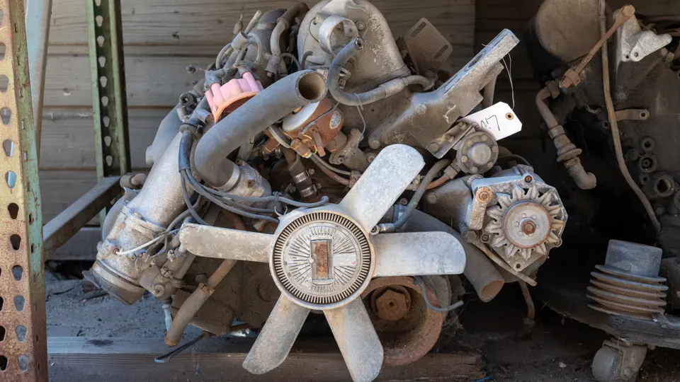 Mercedes-Benz M100 Engine | The Junkyard: The Rudi Klein Collection ...