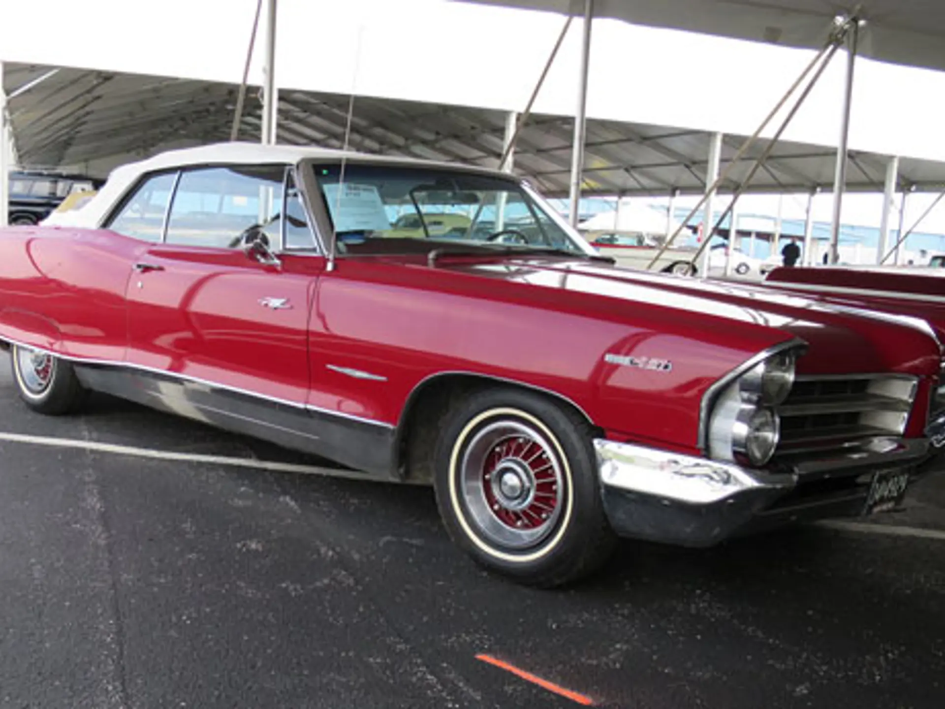 1965 Pontiac Bonneville | Auburn Spring 2014 | RM Sotheby's