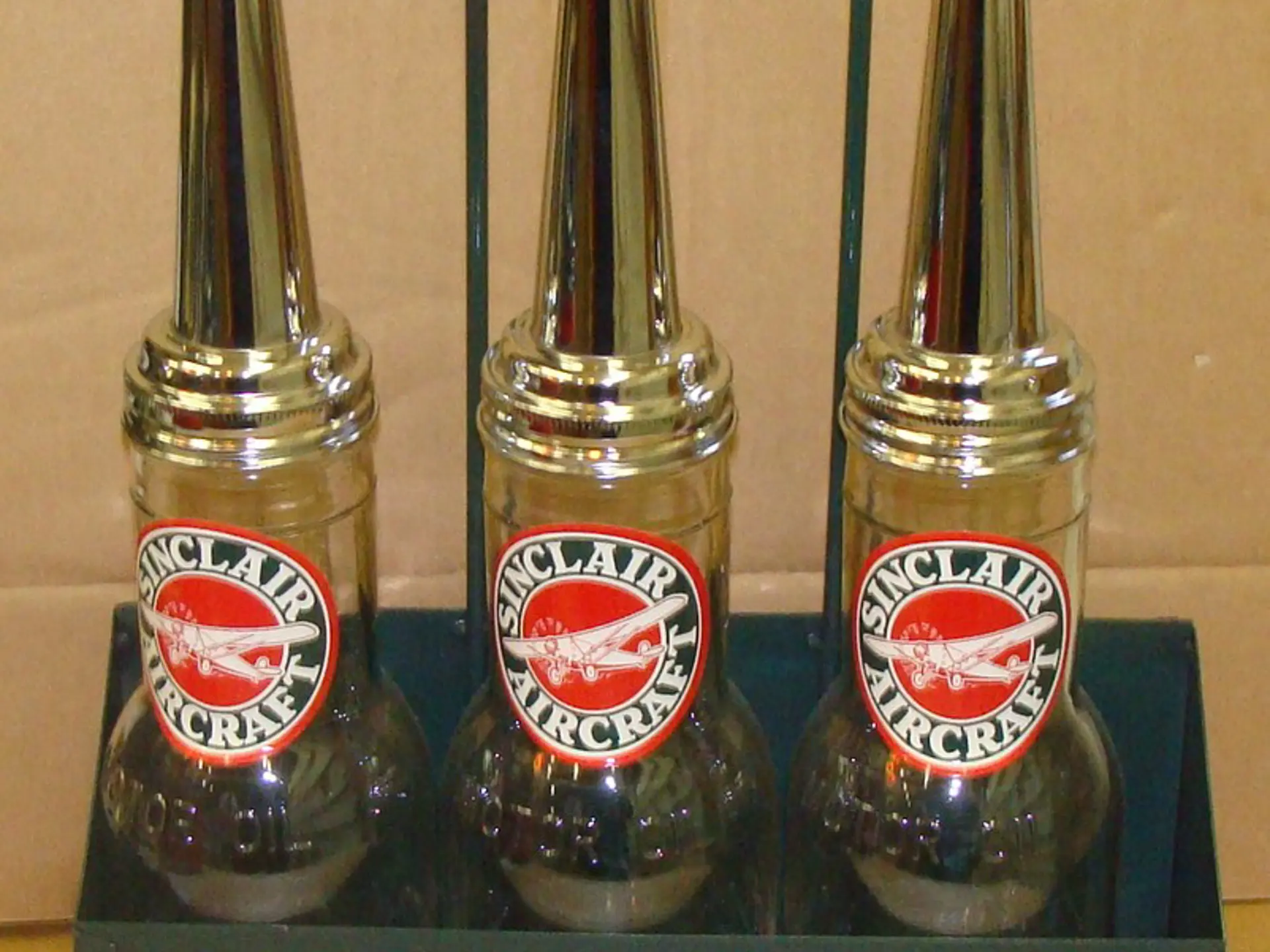 Set of 3 Sinclair Aircraft Motor Oil Bottles in Rack | Auburn Spring ...