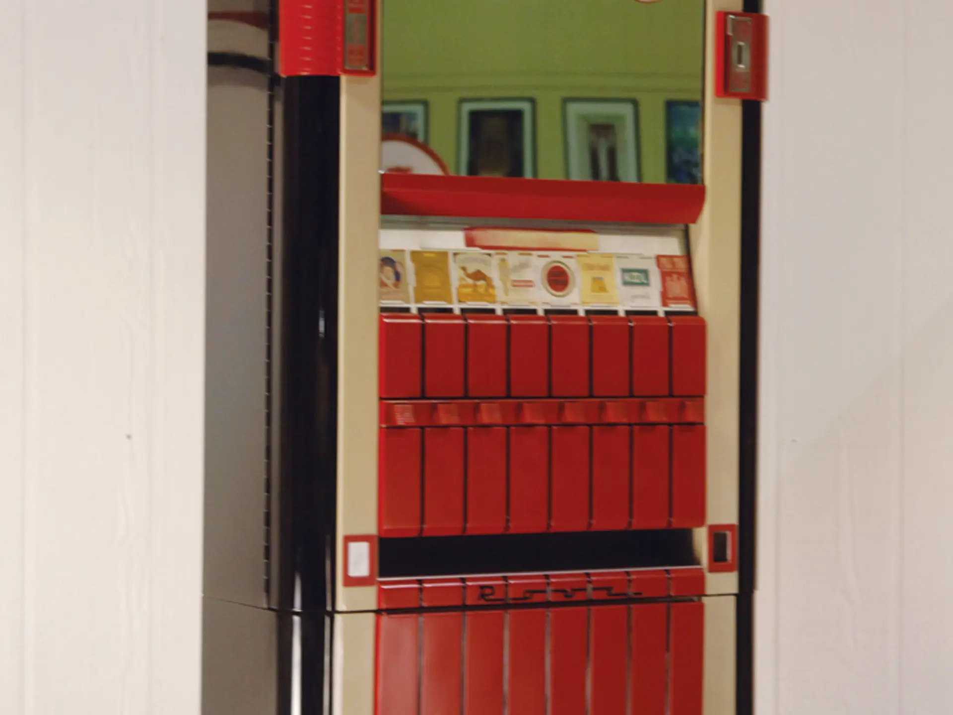 Rowe Cigarette Machine | The Wayne Davis Collection | RM Sotheby's