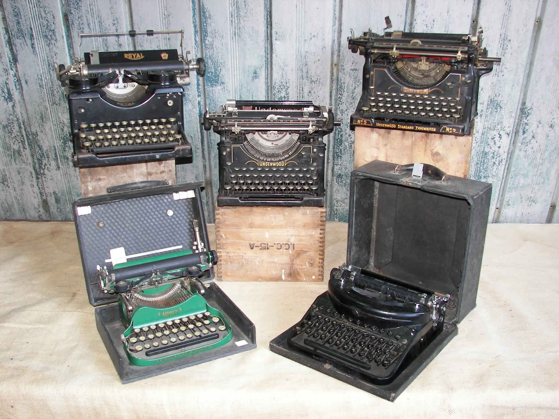 Typewriters | The Lee Roy Hartung Collection | RM Sotheby's