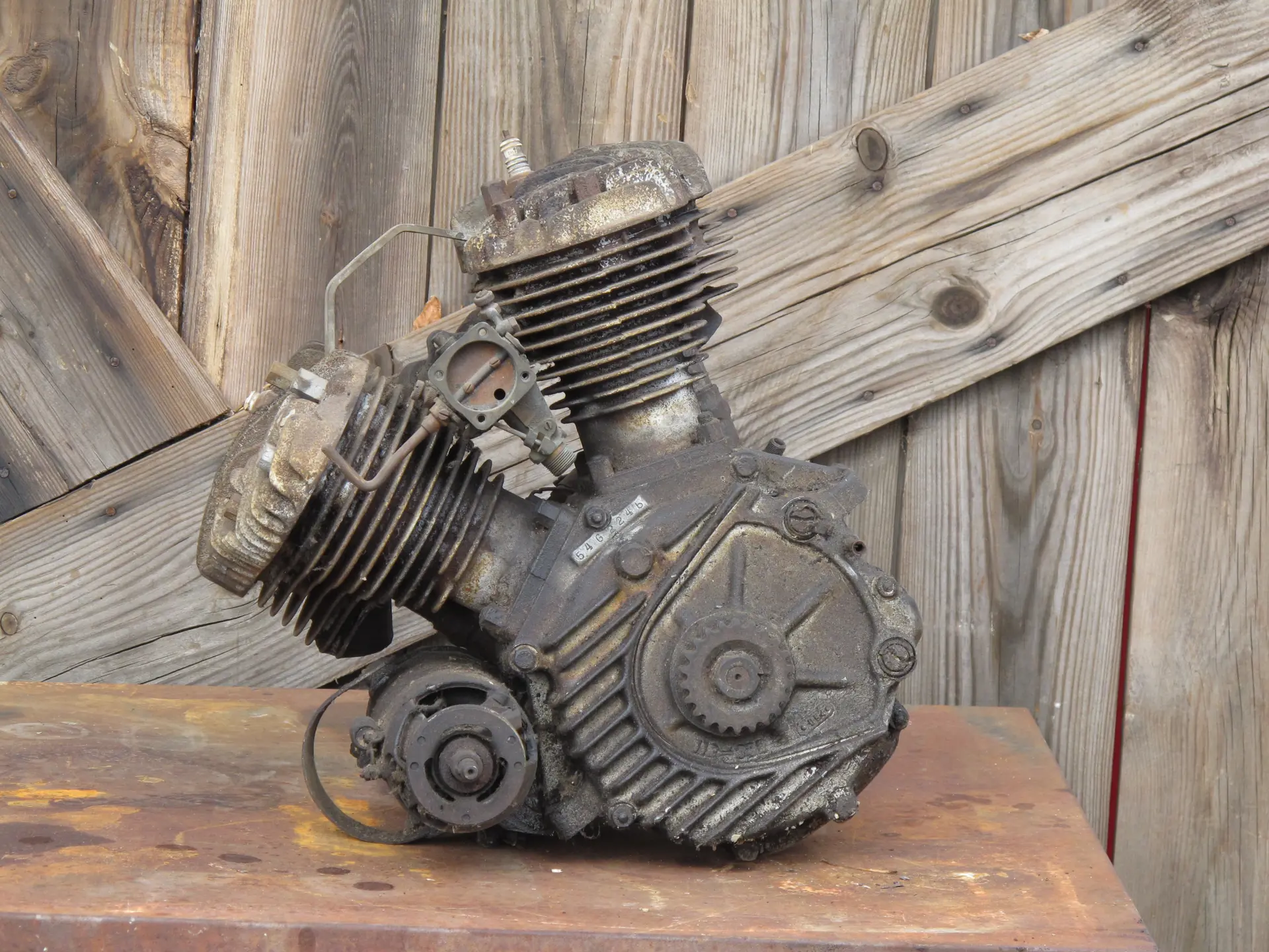 Harley-Davidson V-Twin Motorcycle Engine | The Lee Roy Hartung ...