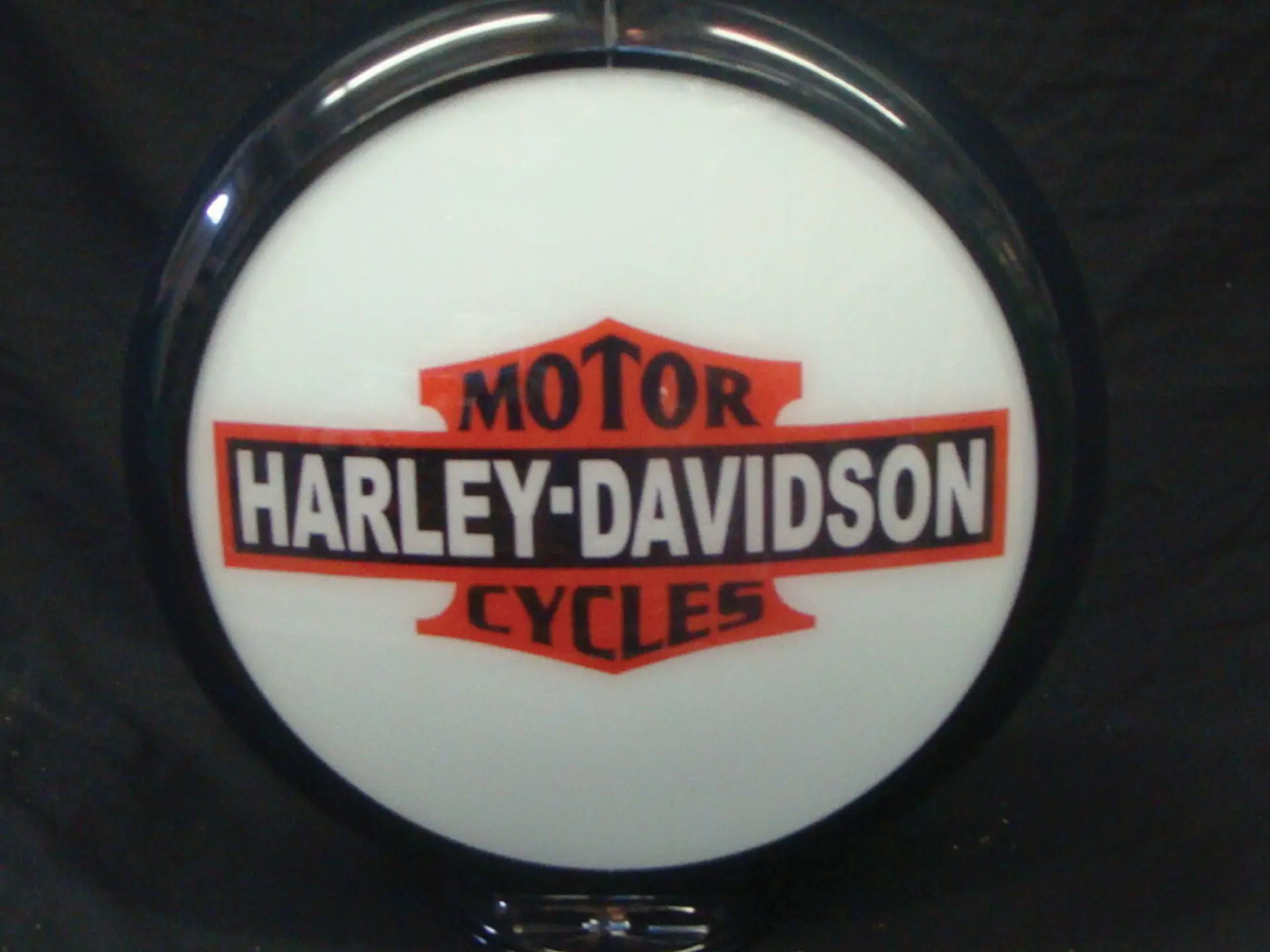 Stunning Harley-Davidson Advertising Globe | Auburn Spring 2014 | RM ...