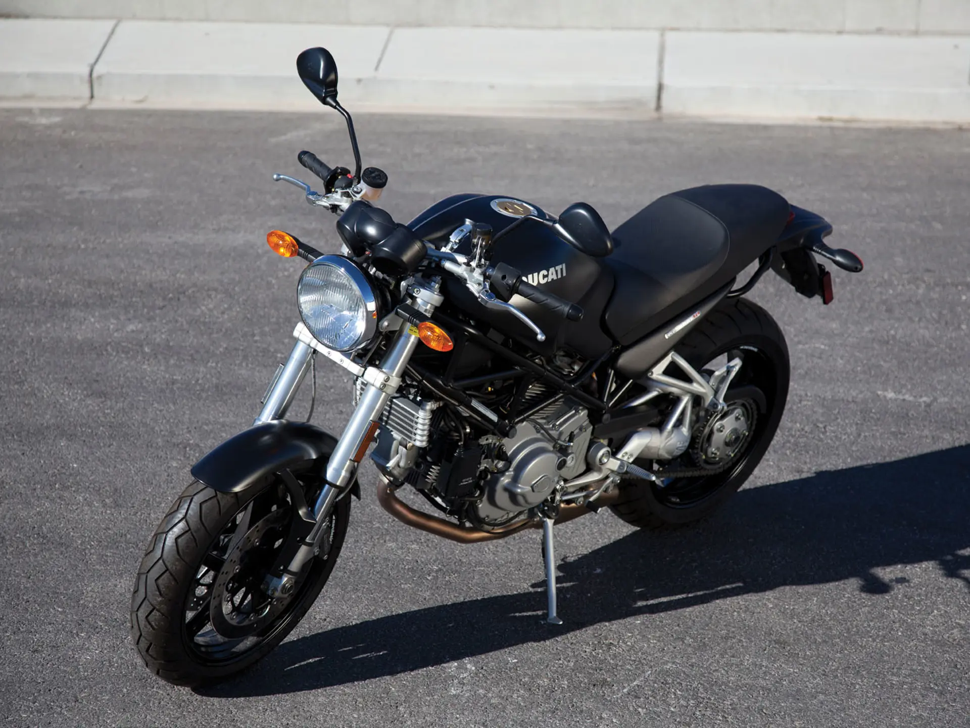 2006 Ducati Monster S2R | Las Vegas Premier Motorcycle Auction | RM ...