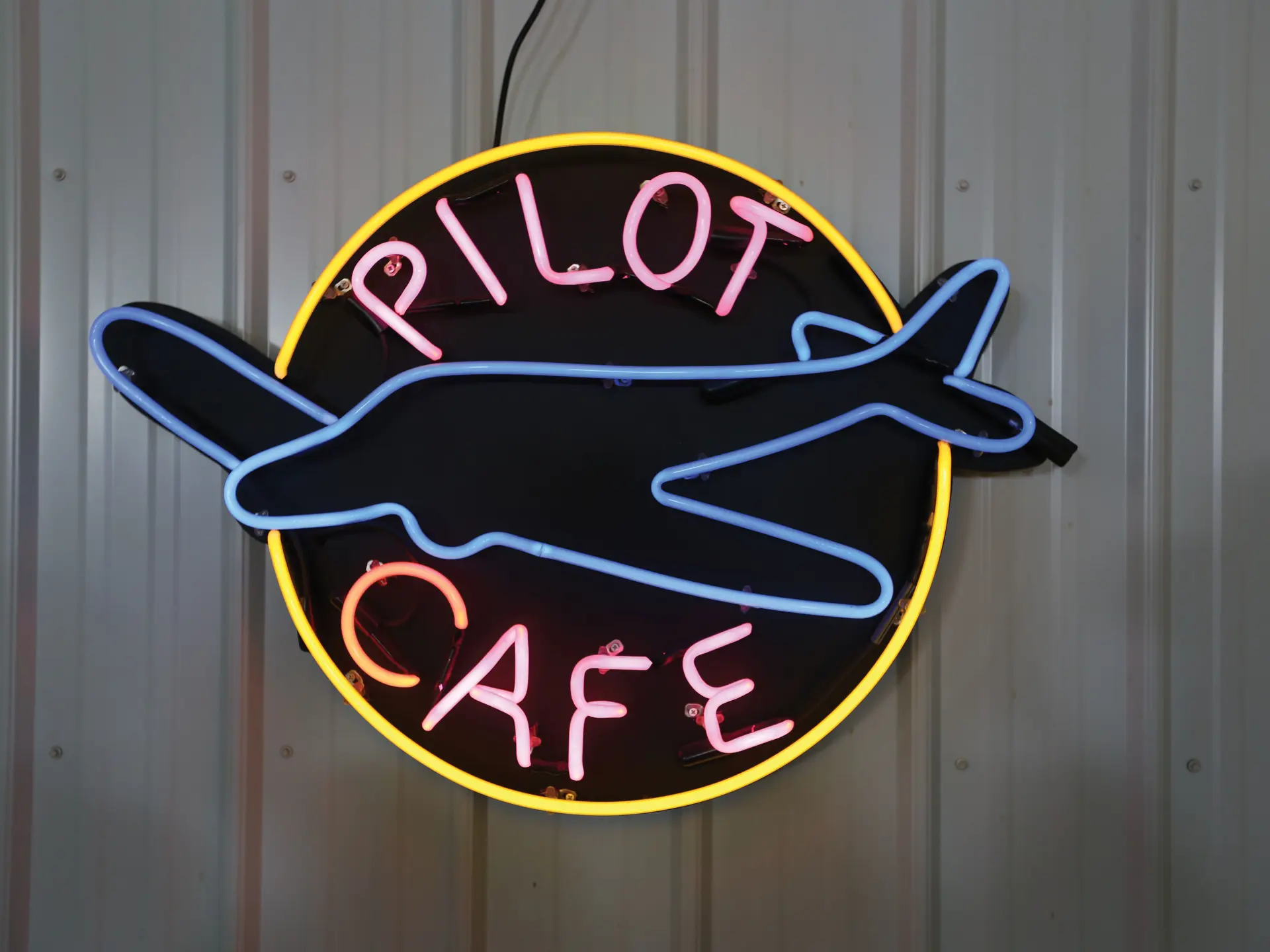 Pilot Café Neon Sign | Auburn Fall 2015 | RM Sotheby's