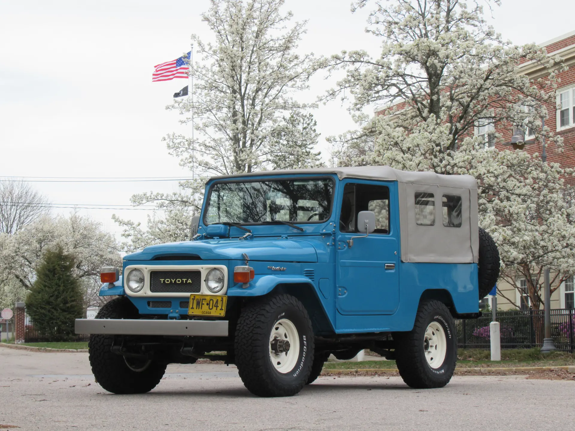1980 Toyota FJ43 Land Cruiser | Driving into Summer | RM Sotheby's