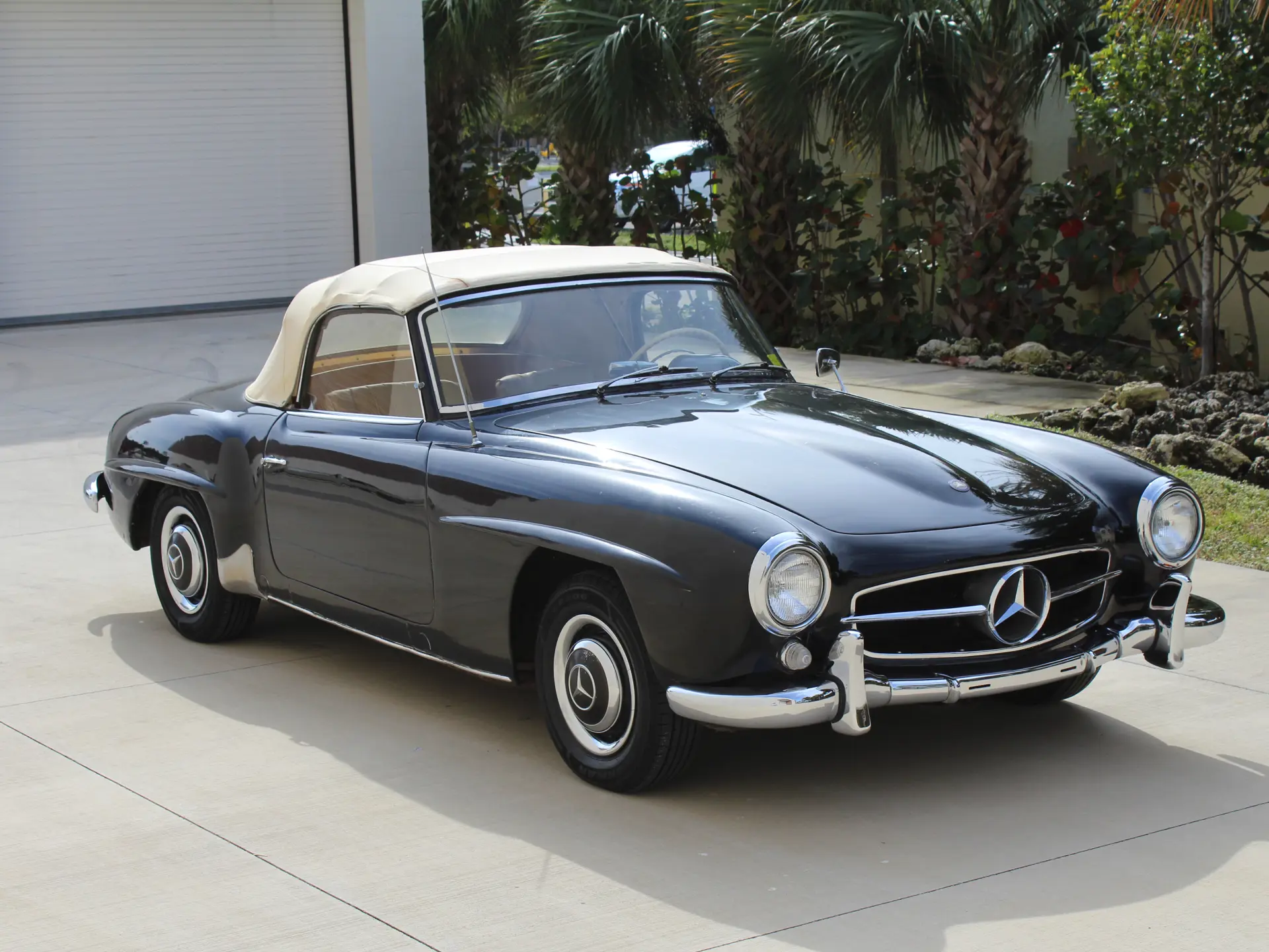 1959 Mercedes-Benz 190 SL | Fort Lauderdale 2016 | RM Sotheby's