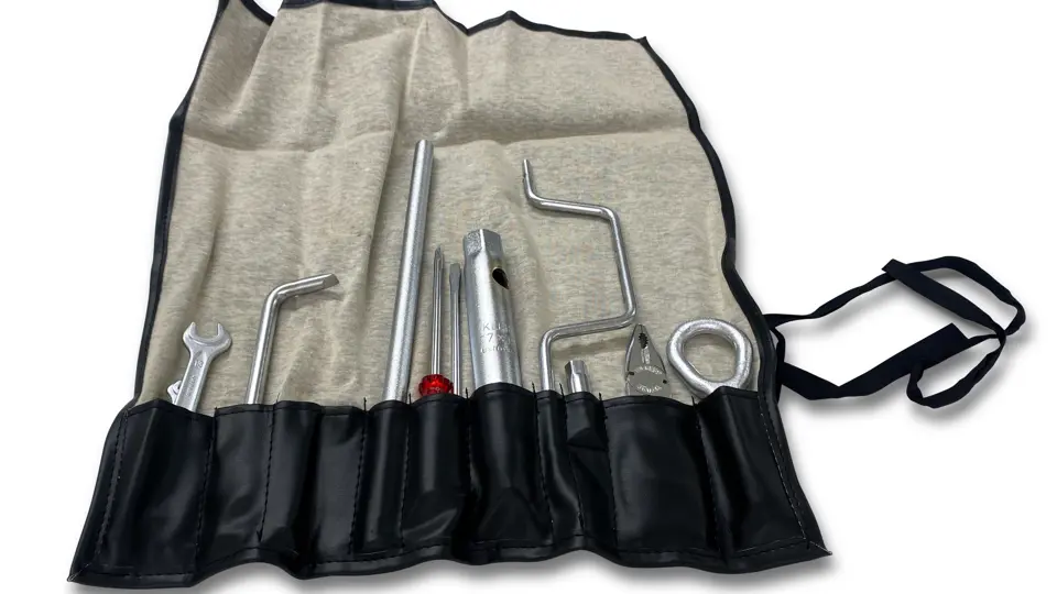 Porsche 911 Type 993 Tool Kit | The White Collection | Online | RM ...