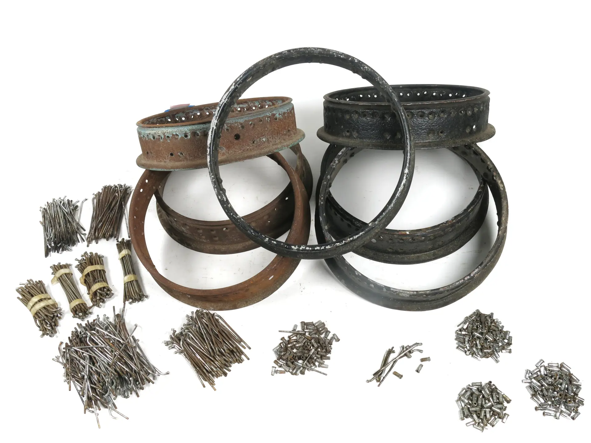 (1) Box 7 Rims - 19" Wire Wheel Rims and Used Spokes | Auburn Fall 2014 ...