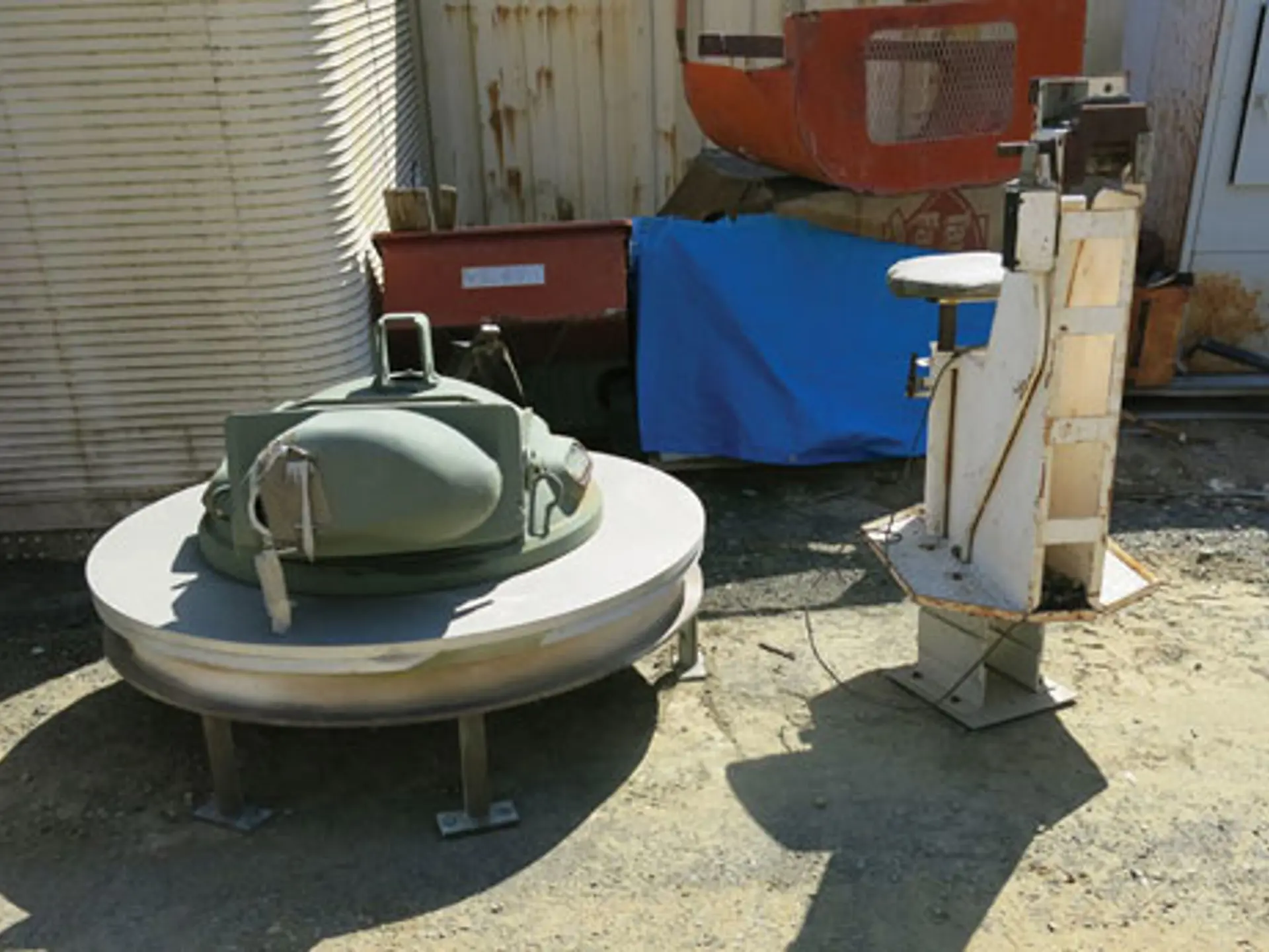 Two Piece Turret Trainer And Operator Station For M-59 APC | The ...