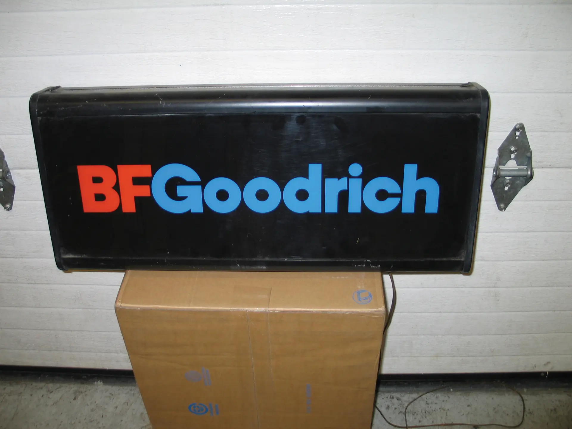 1970 BF Goodrich lighted sign. | The Florida Collector Car Auction 2006 ...