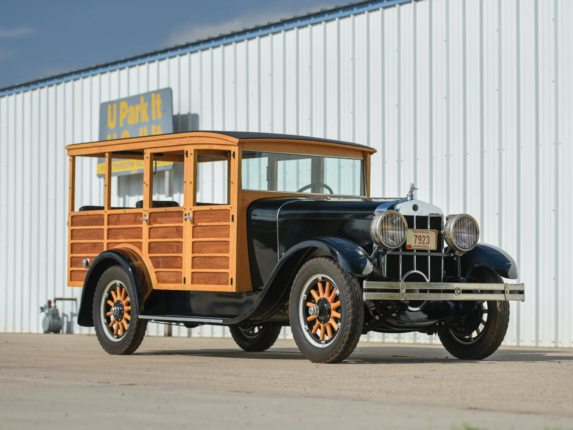 1928 Franklin Series 12B Depot Hack | Hershey 2019 | RM Sotheby's