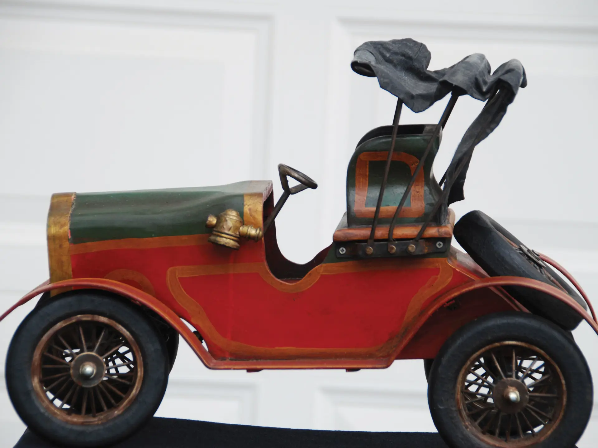 Wooden Car Display Model | Auburn Fall 2014 | RM Sotheby's