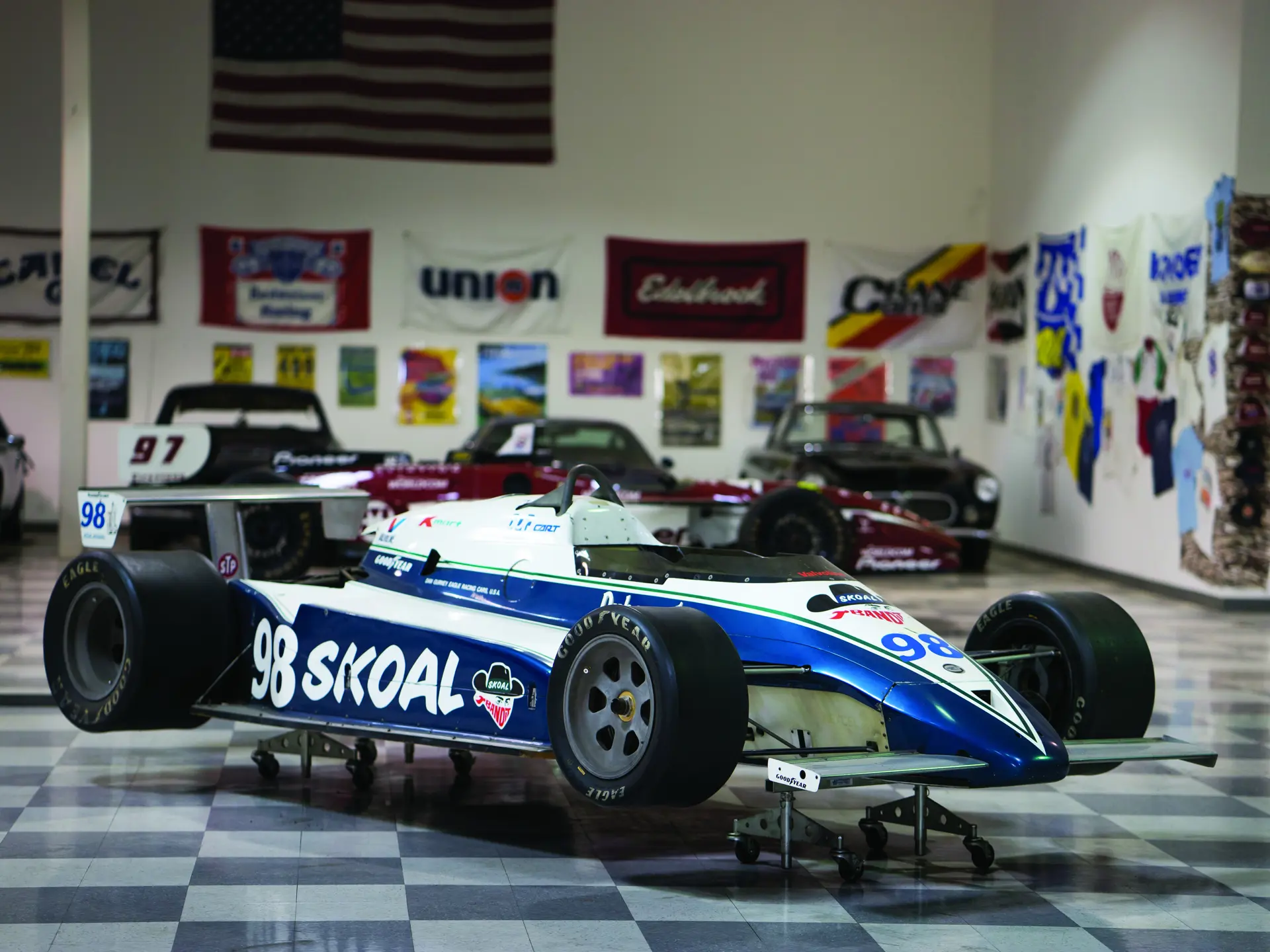 1985 Eagle 85GC AAR Skoal Bandit | Santa Monica 2016 | RM Sotheby's
