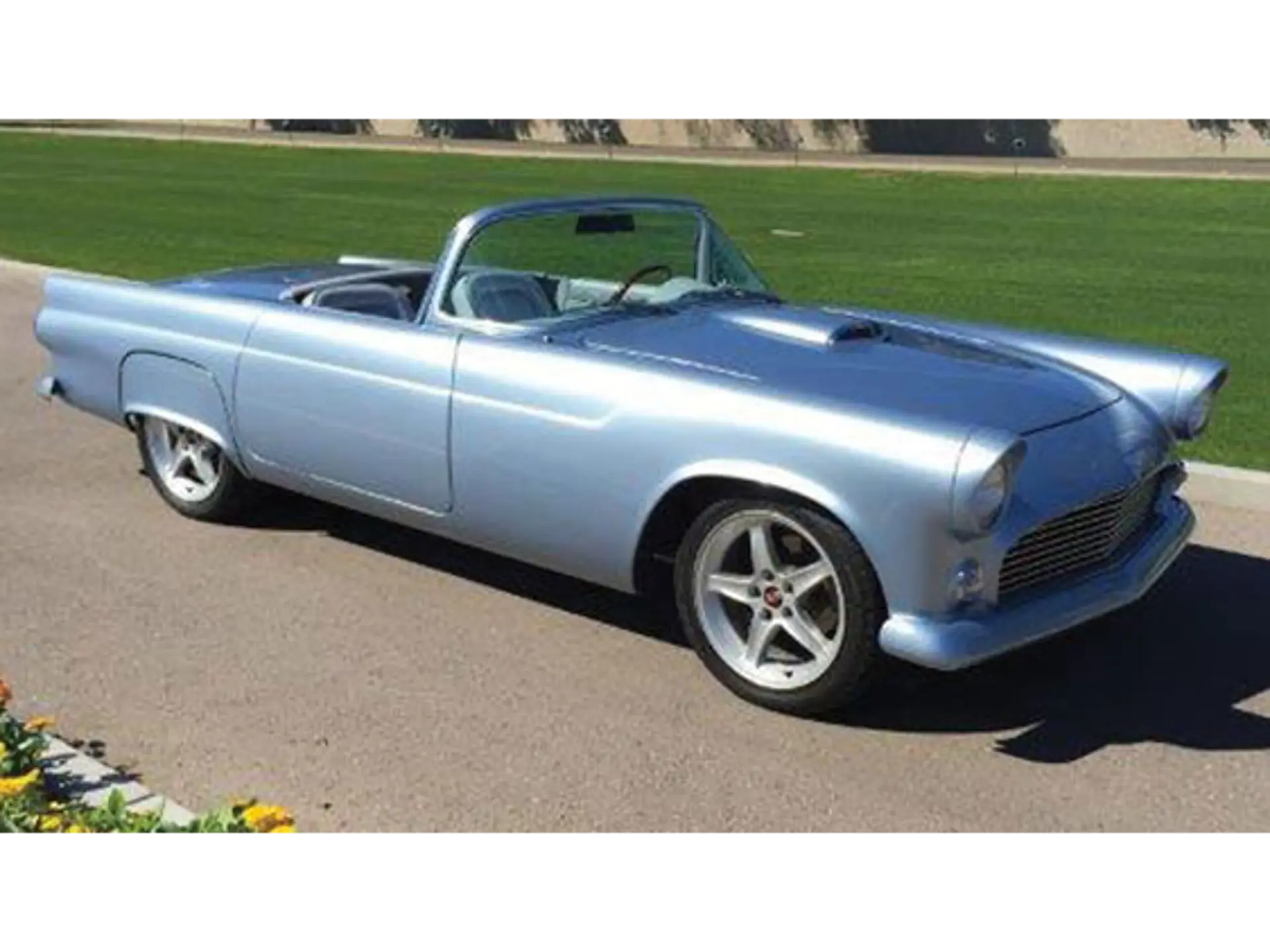 Ford Thunderbird Reproduction of 1955 T-Bird | California 2015 | RM ...