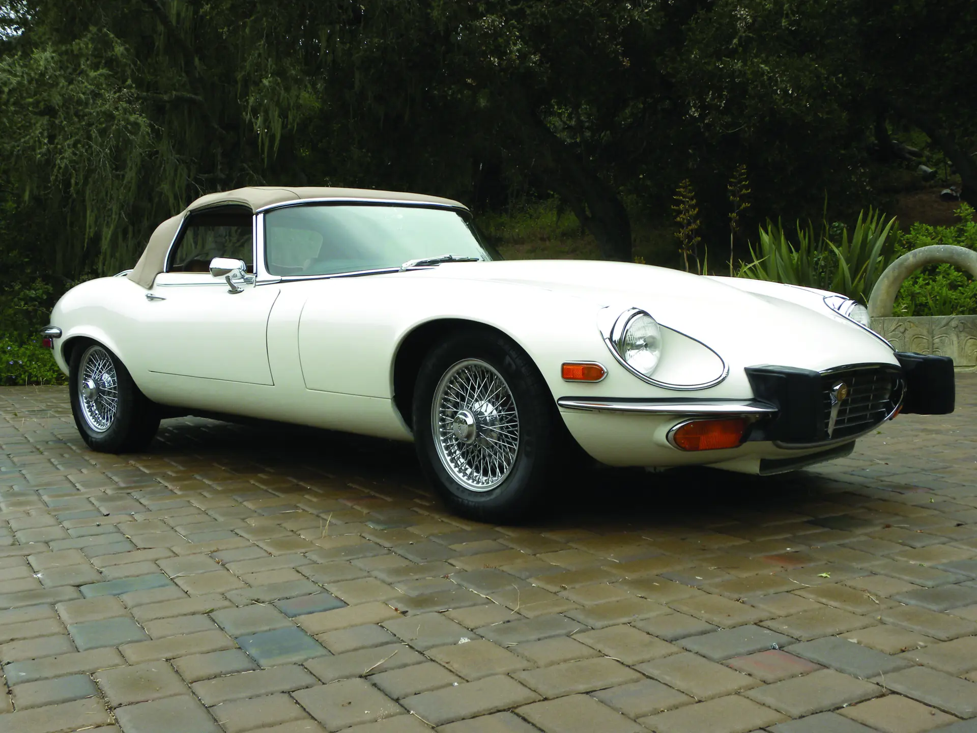 1974 Jaguar E-Type Series 3 V-12 Roadster | Sports & Classics of ...