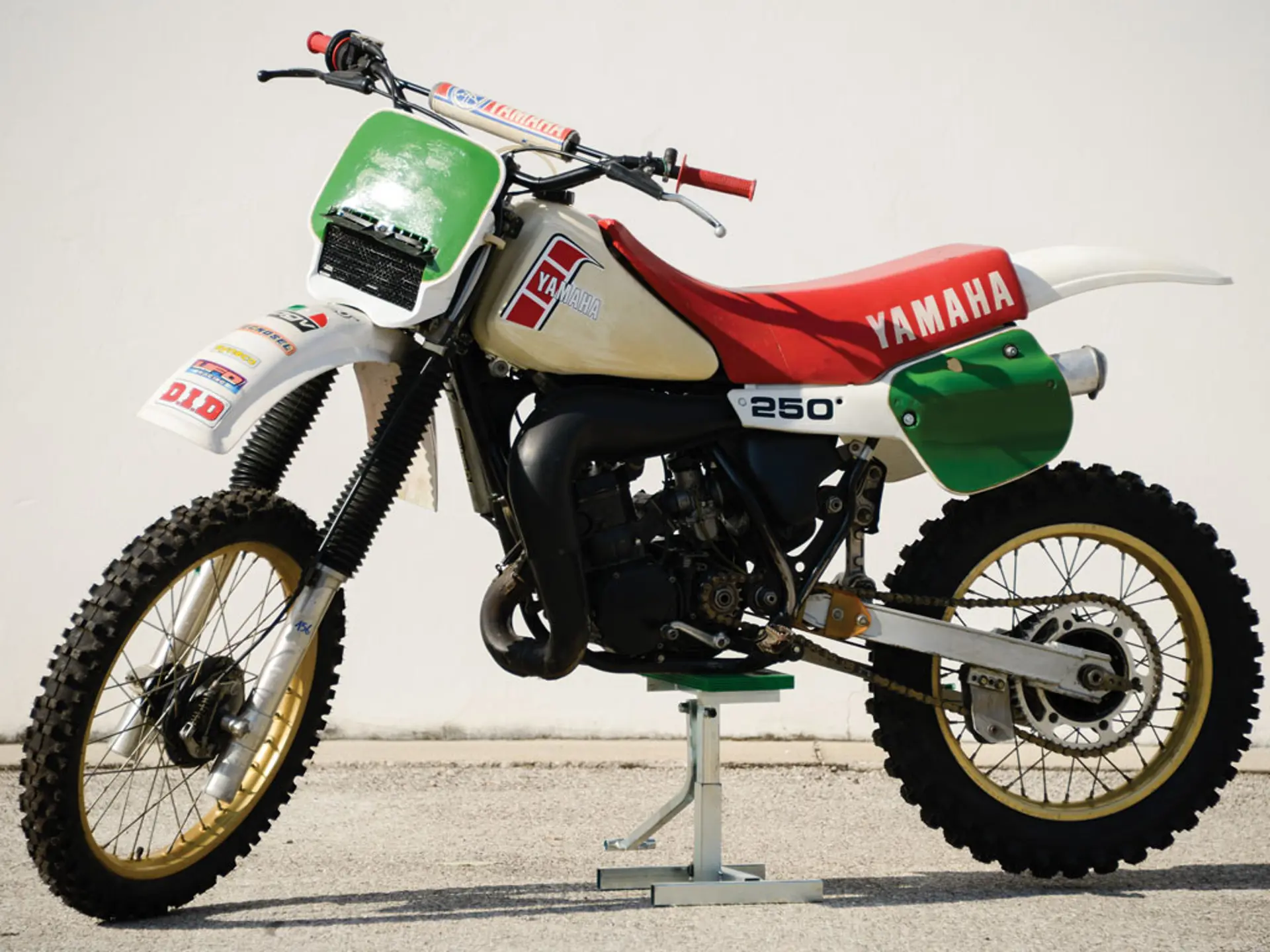 1982 Yamaha YZ250J | Duemila Ruote | RM Sotheby's