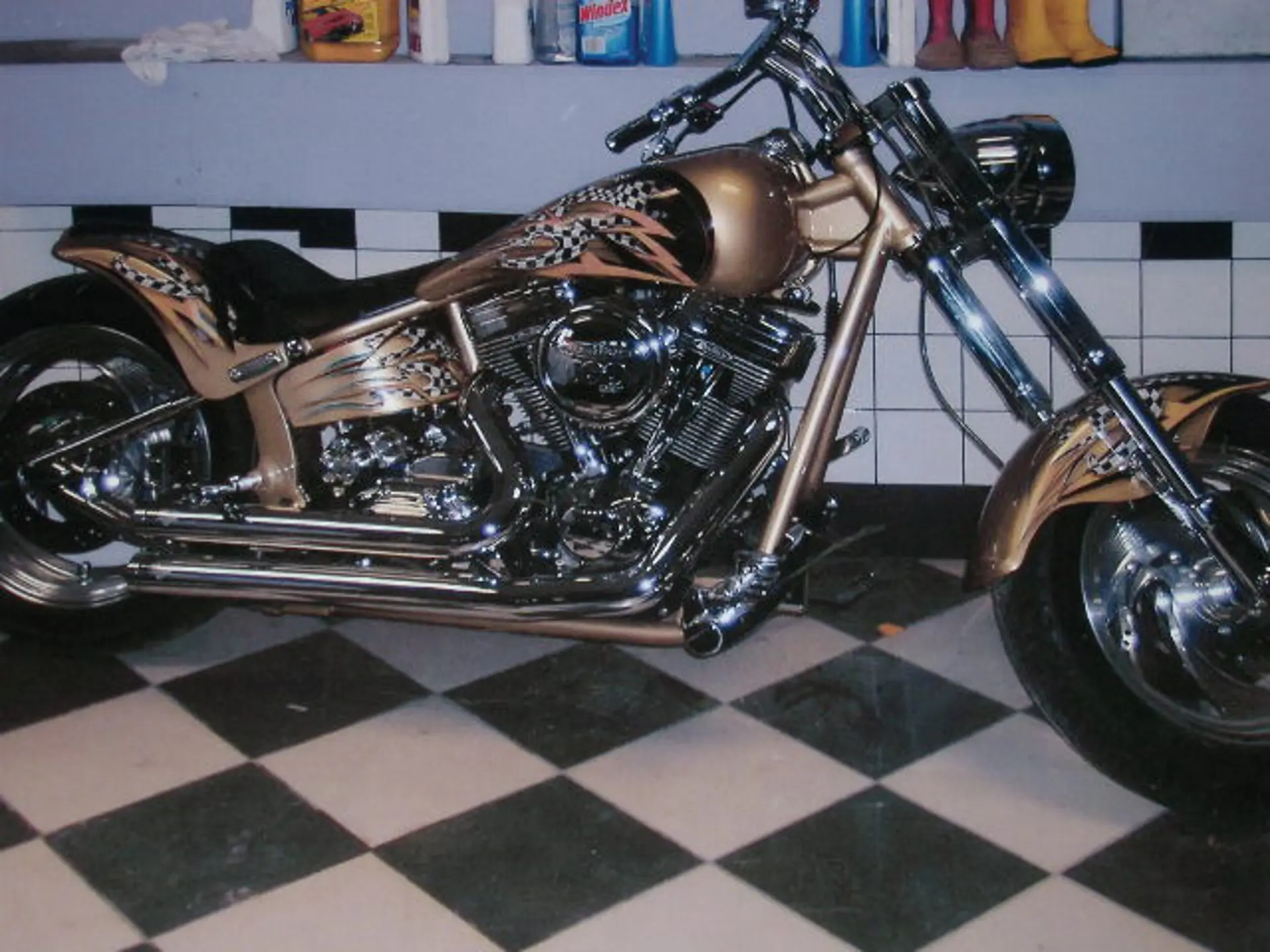 2000 Rolling Thunder Custom Motorcycle | Toronto International Spring ...
