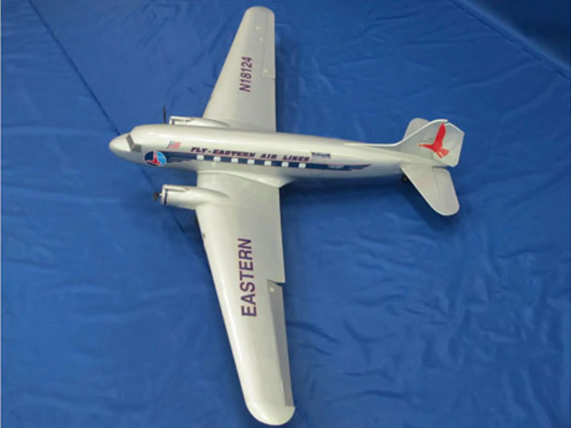Eastern Airlines Plane Model - 36" x 59.5" | Auburn Spring 2012 | RM ...