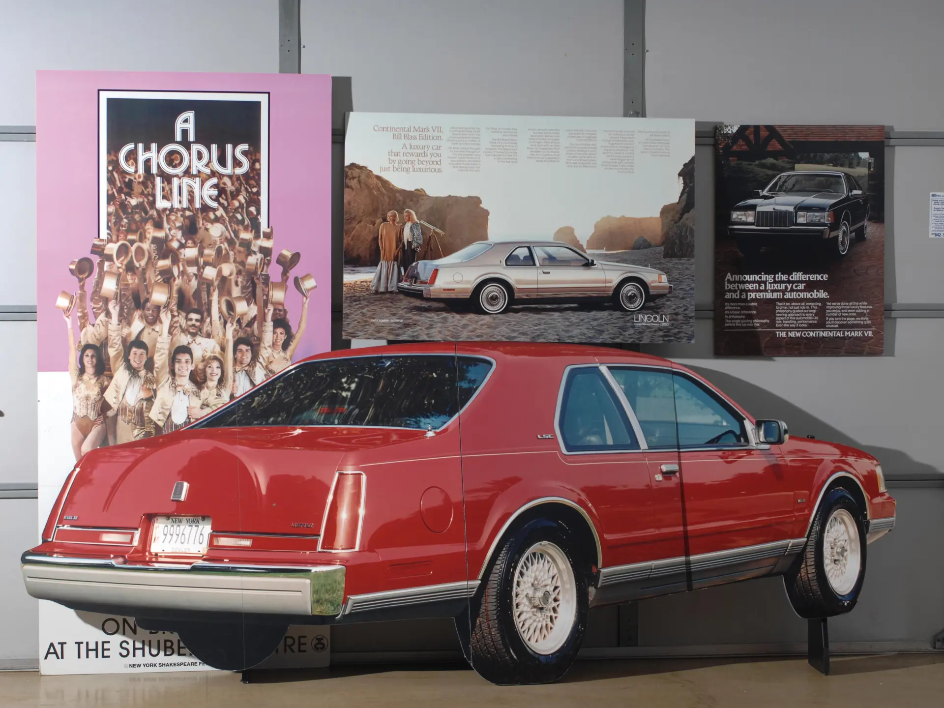 Large Mark VIII Promotional Display | Jerry Capizzi's Cappy Collection ...