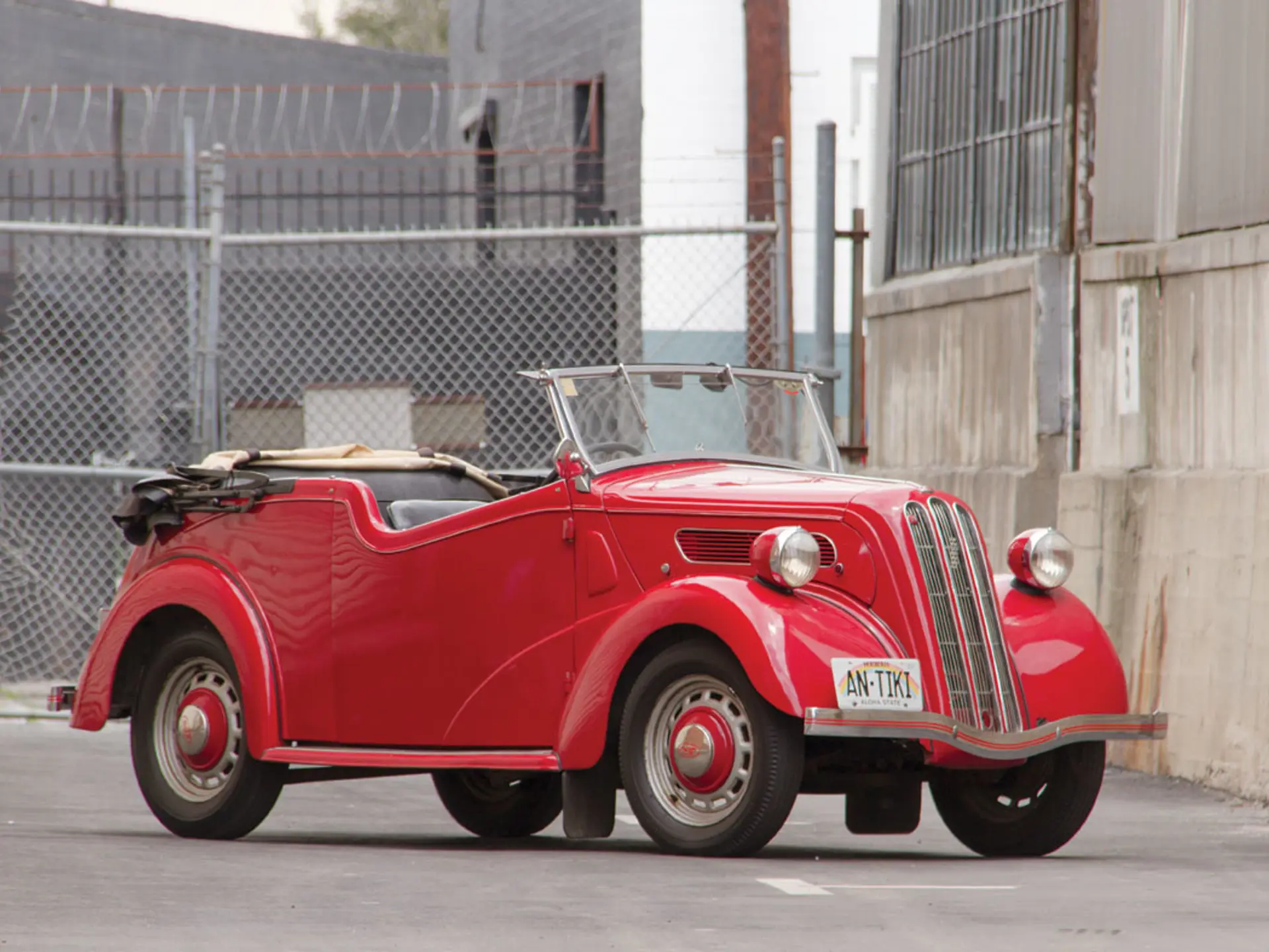 1937 Ford Model 10 | California 2015 | RM Sotheby's