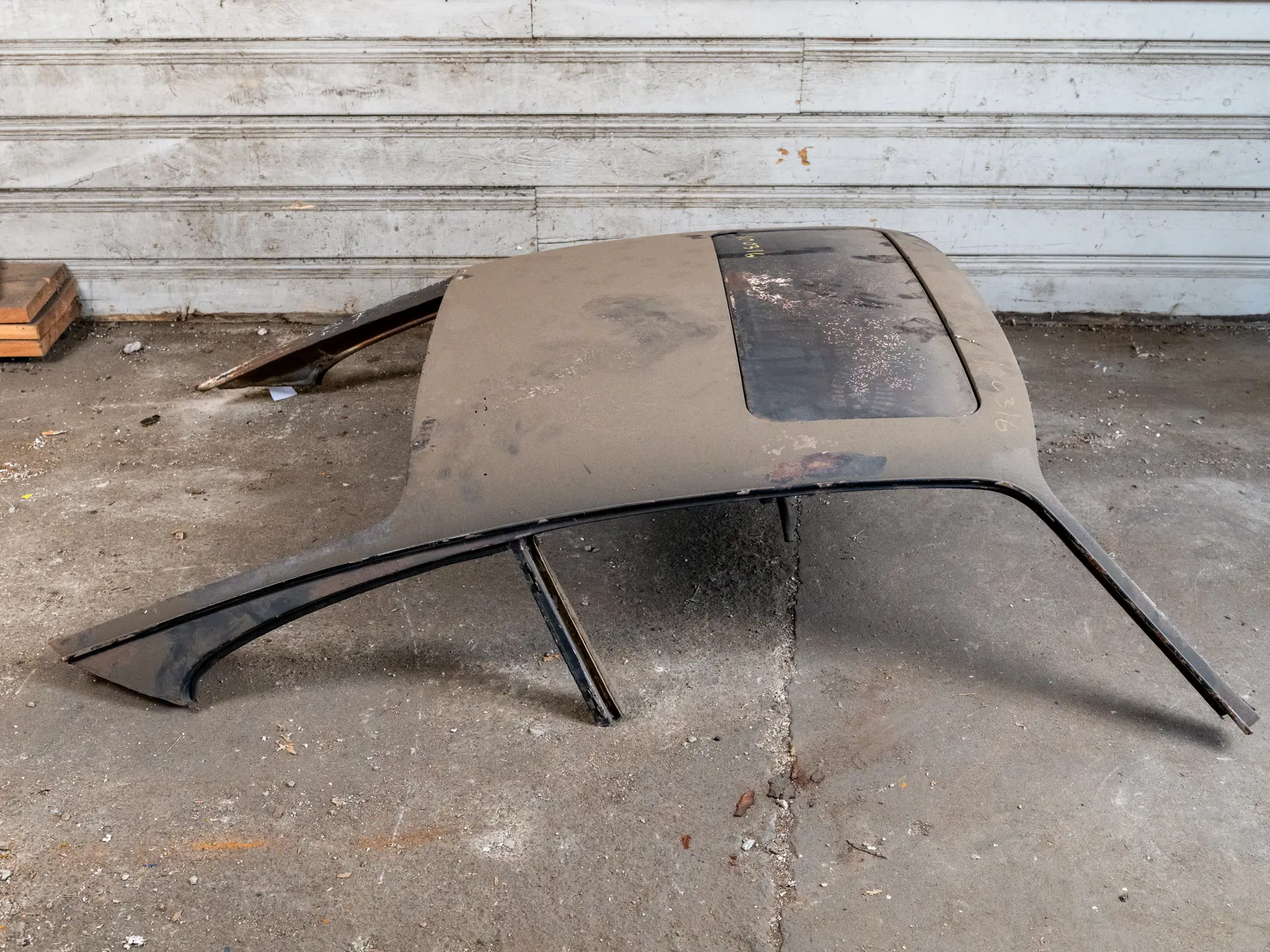 Porsche 911 Roof Panel | The Junkyard: The Rudi Klein Collection | RM ...
