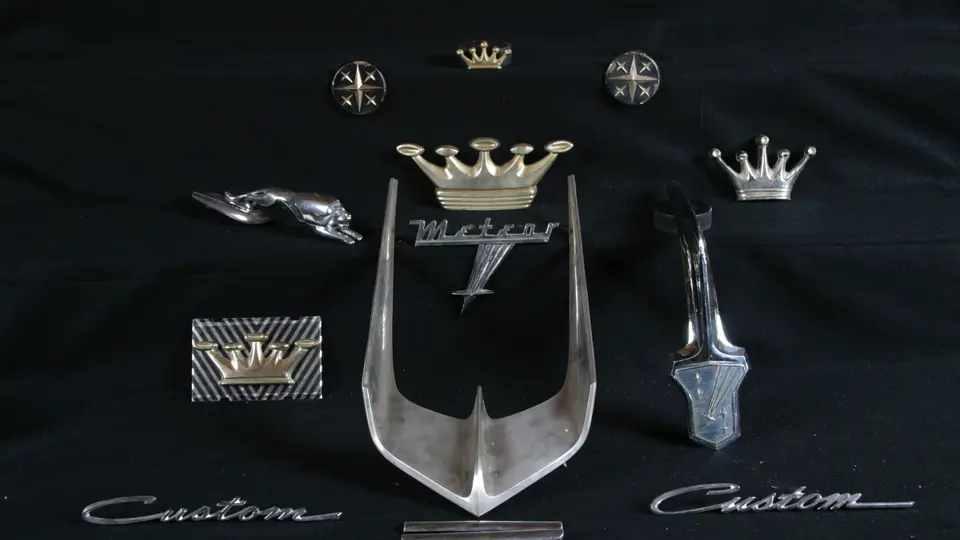 METEOR, MONARCH EMBLEMS | Private Collection of Tom & Marlene ...