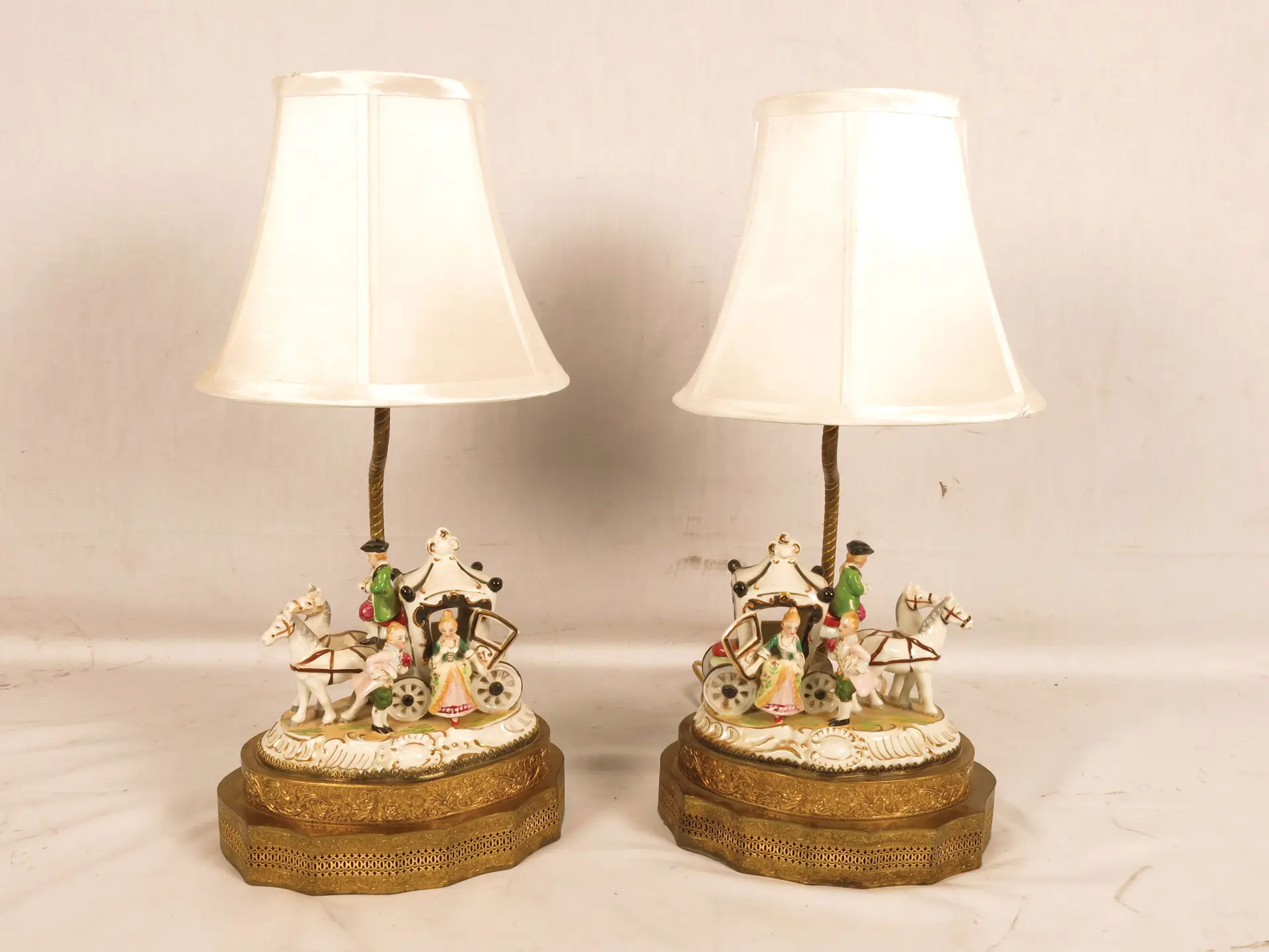 Victorian Coach Lamps (9" X 4" X 15") | Auburn Fall 2013 | RM Sotheby's