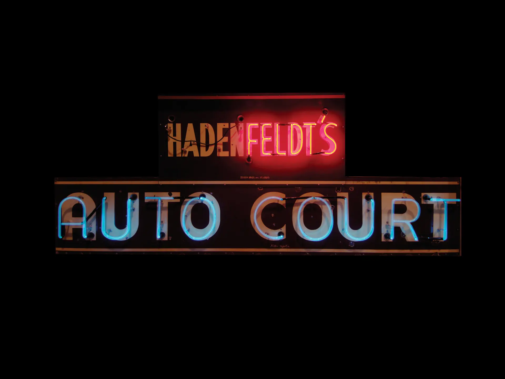 Hadenfeldt's Auto Court Neon | The Dingman Ford Collection | RM Sotheby's