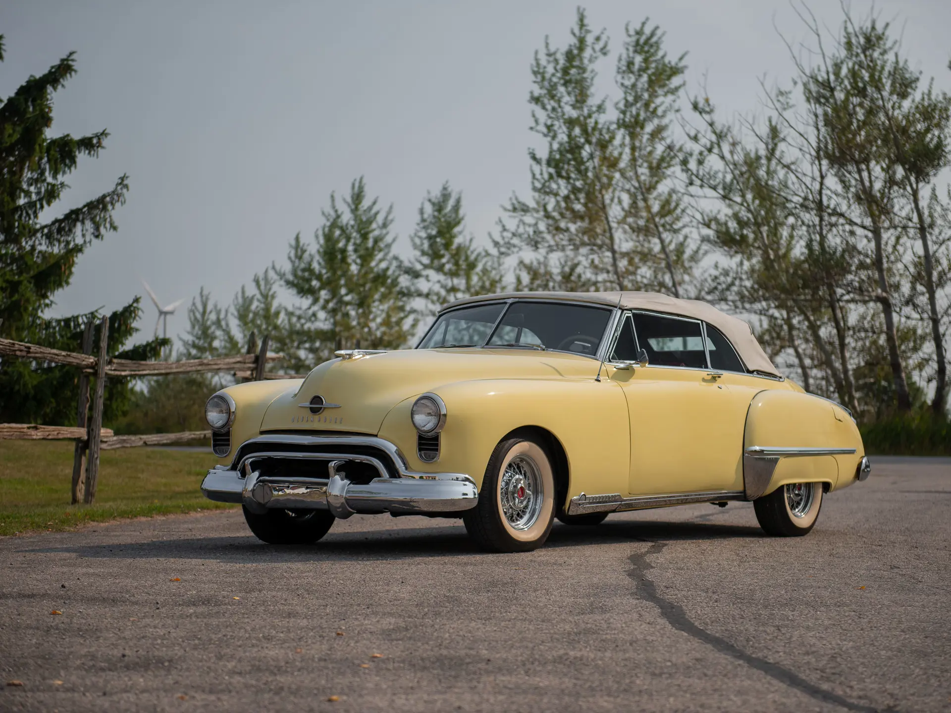 1949 Oldsmobile Futuramic 98 | Hershey 2022 | RM Sotheby's