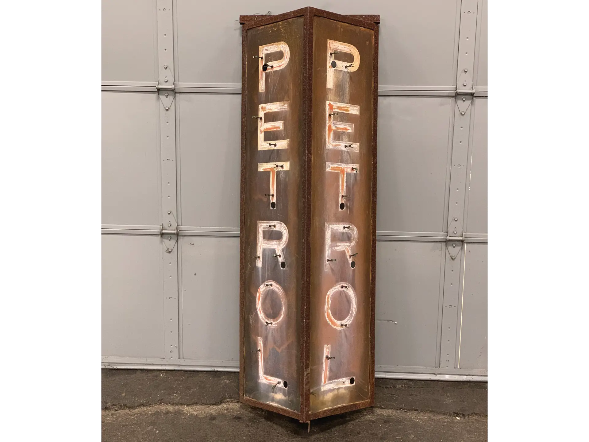 Petrol Sign with Neon Capability | Auburn Fall 2019 | RM Sotheby's