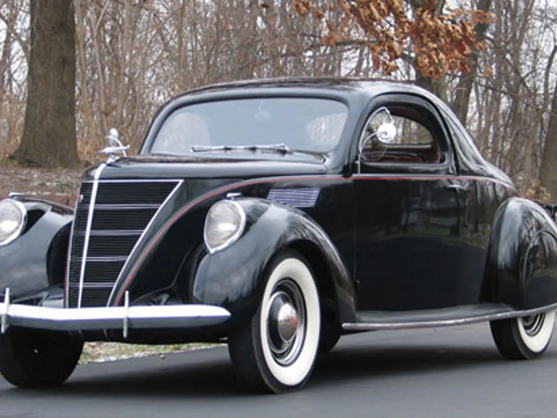 1937 Lincoln Zephyr | Collector Cars of Fort Lauderdale 2008 | RM Sotheby's