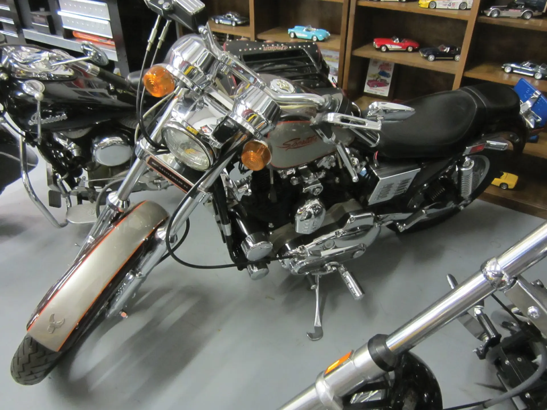 1982 Harley-Davidson Sportster 25th Anniversary | Las Vegas Premier ...