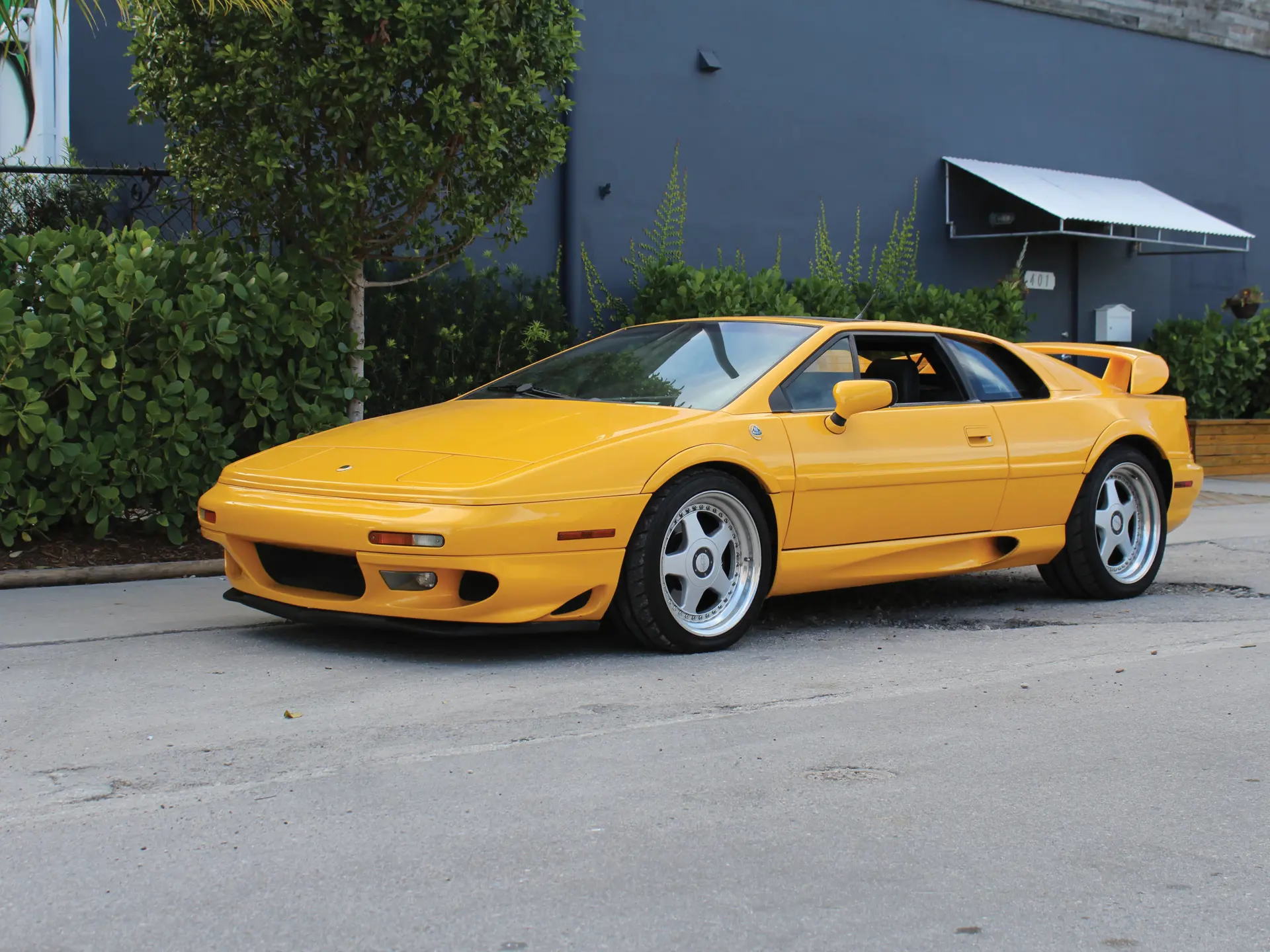 1998 Lotus Esprit | Fort Lauderdale 2016 | RM Sotheby's