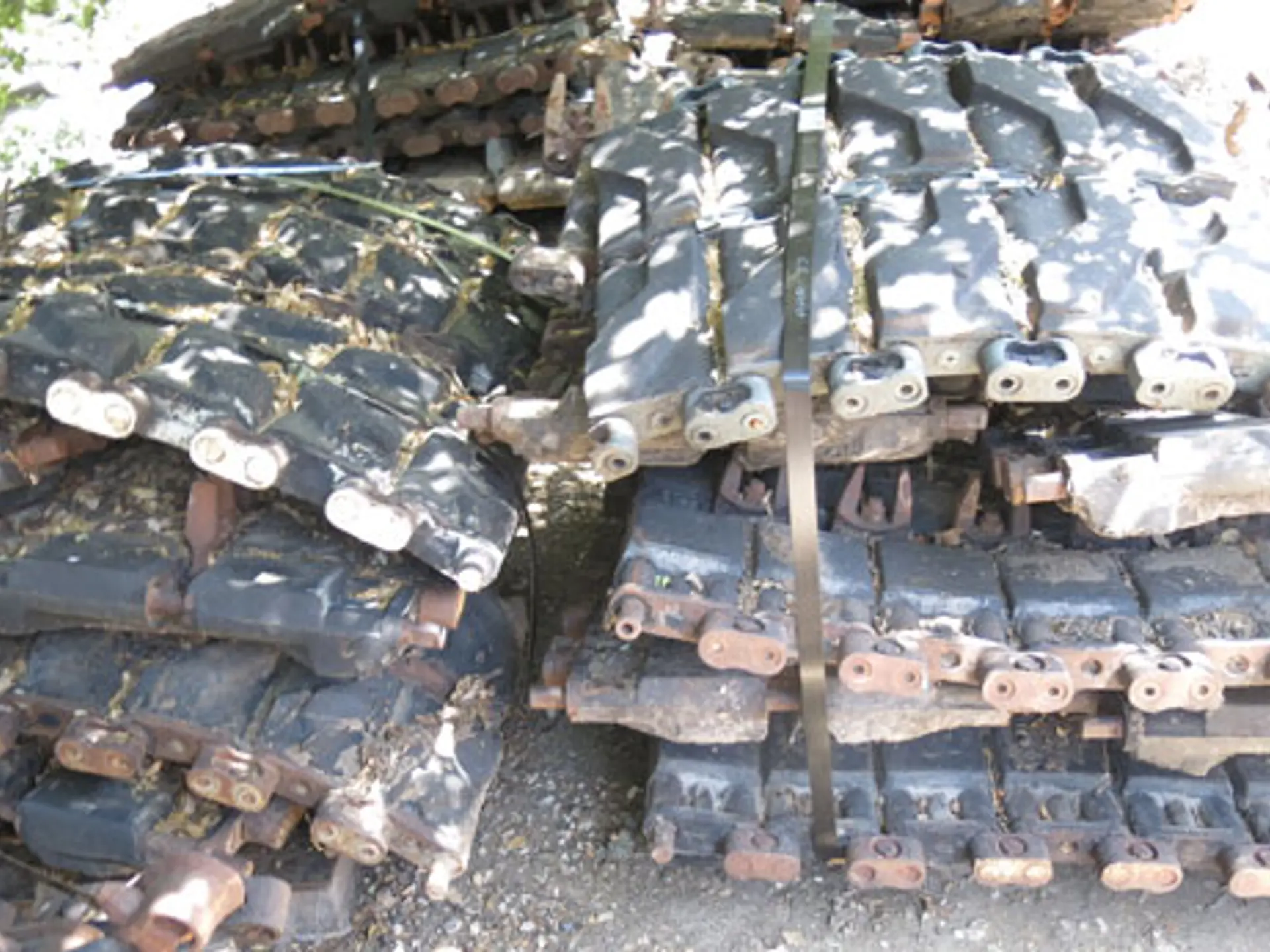 Twenty Eight Inch Center Guide Chevron Track | The Littlefield ...