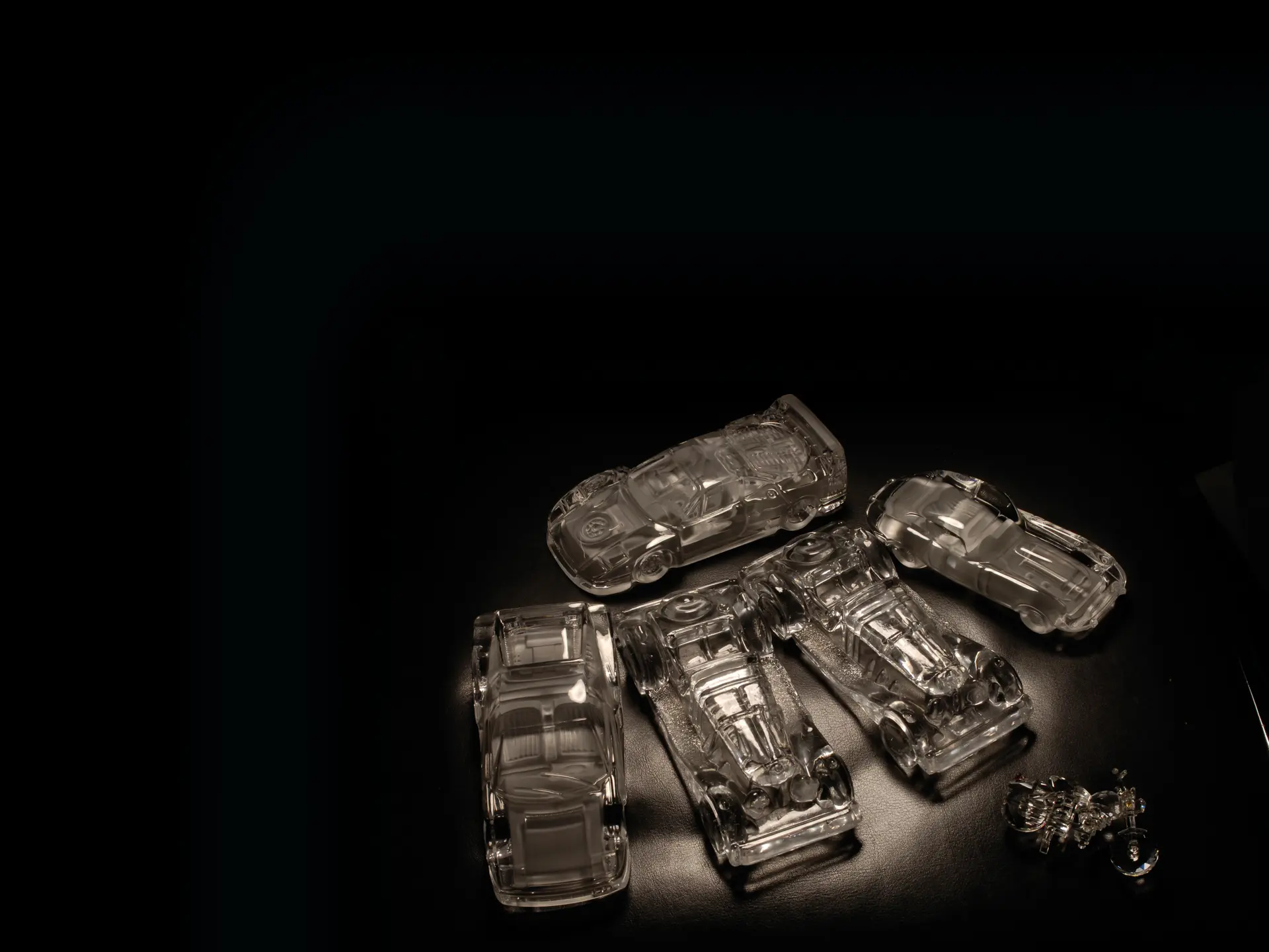 CRYSTAL AUTOMOTIVE FIGURES | The Ponder Collection | RM Sotheby's