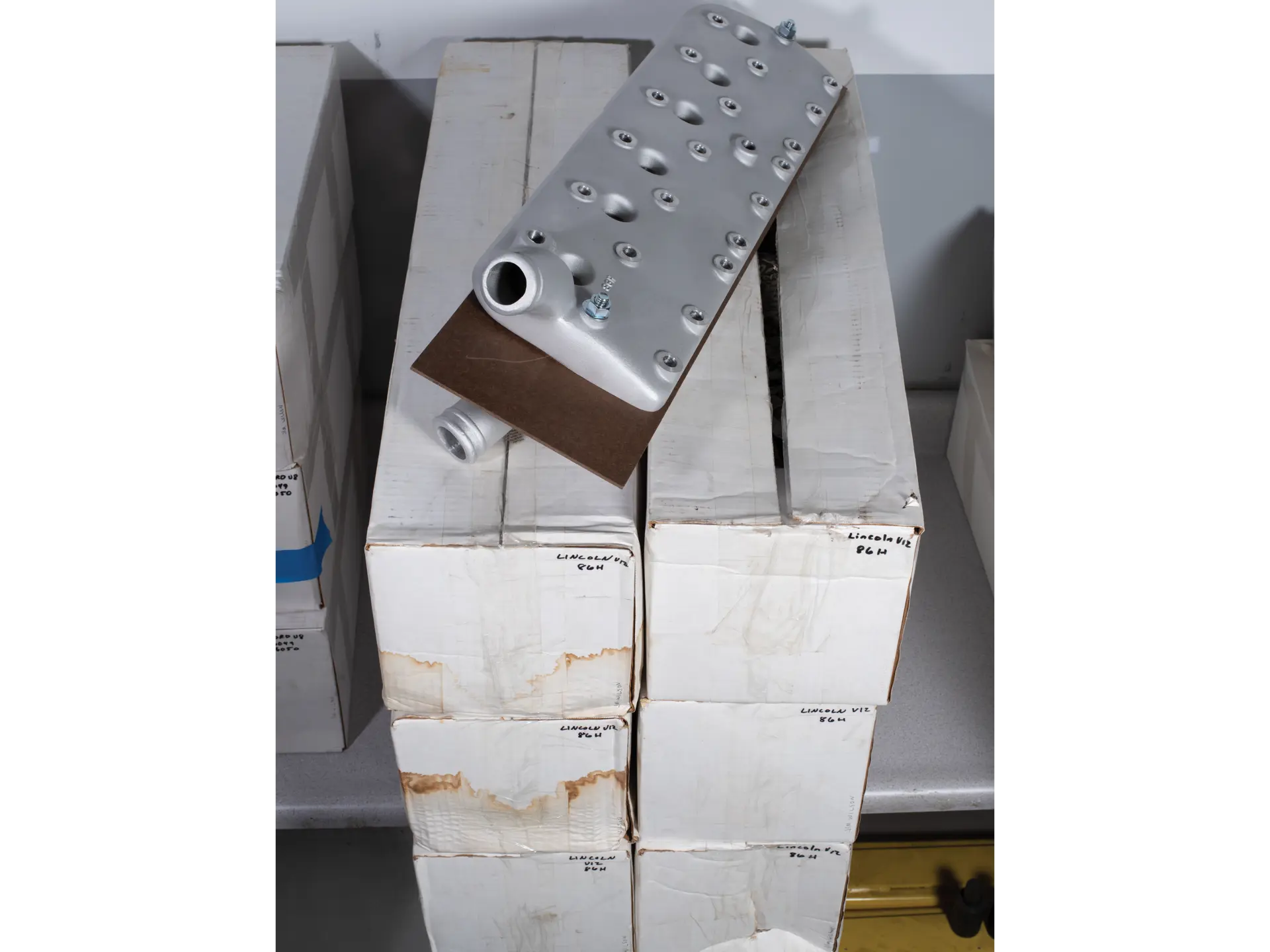 Lincoln V-12 Cylinder Heads | The Dingman Collection | RM Sotheby's