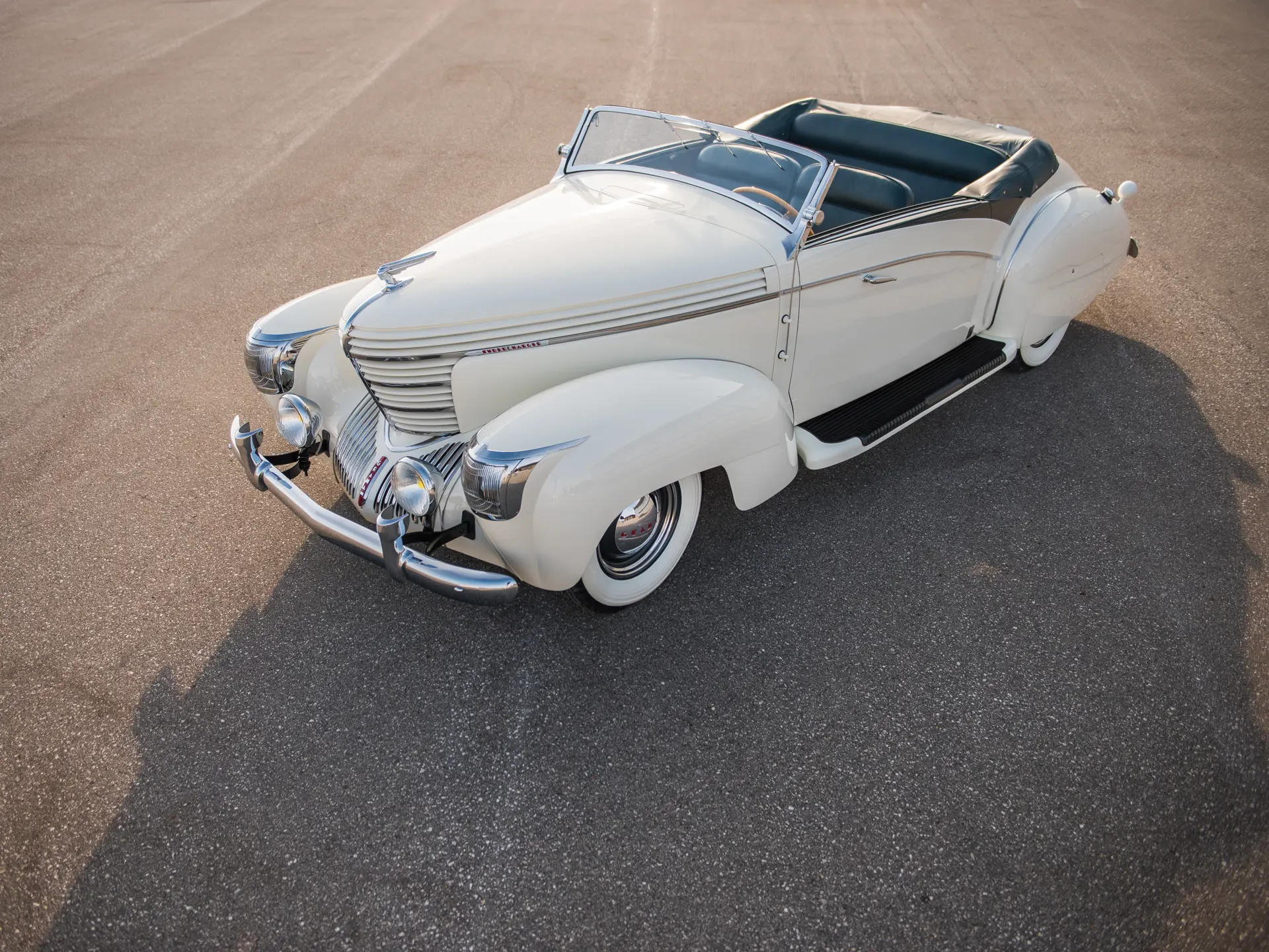 1938 Graham 97 Supercharged Cabriolet by Saoutchik | Amelia Island 2017 ...