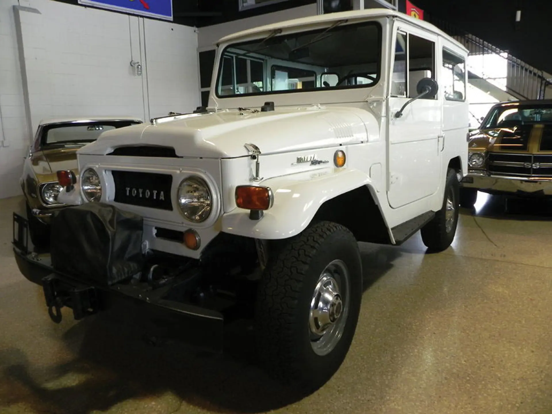 1969 Toyota FJ40 Land Cruiser | Auburn Fall 2014 | RM Sotheby's