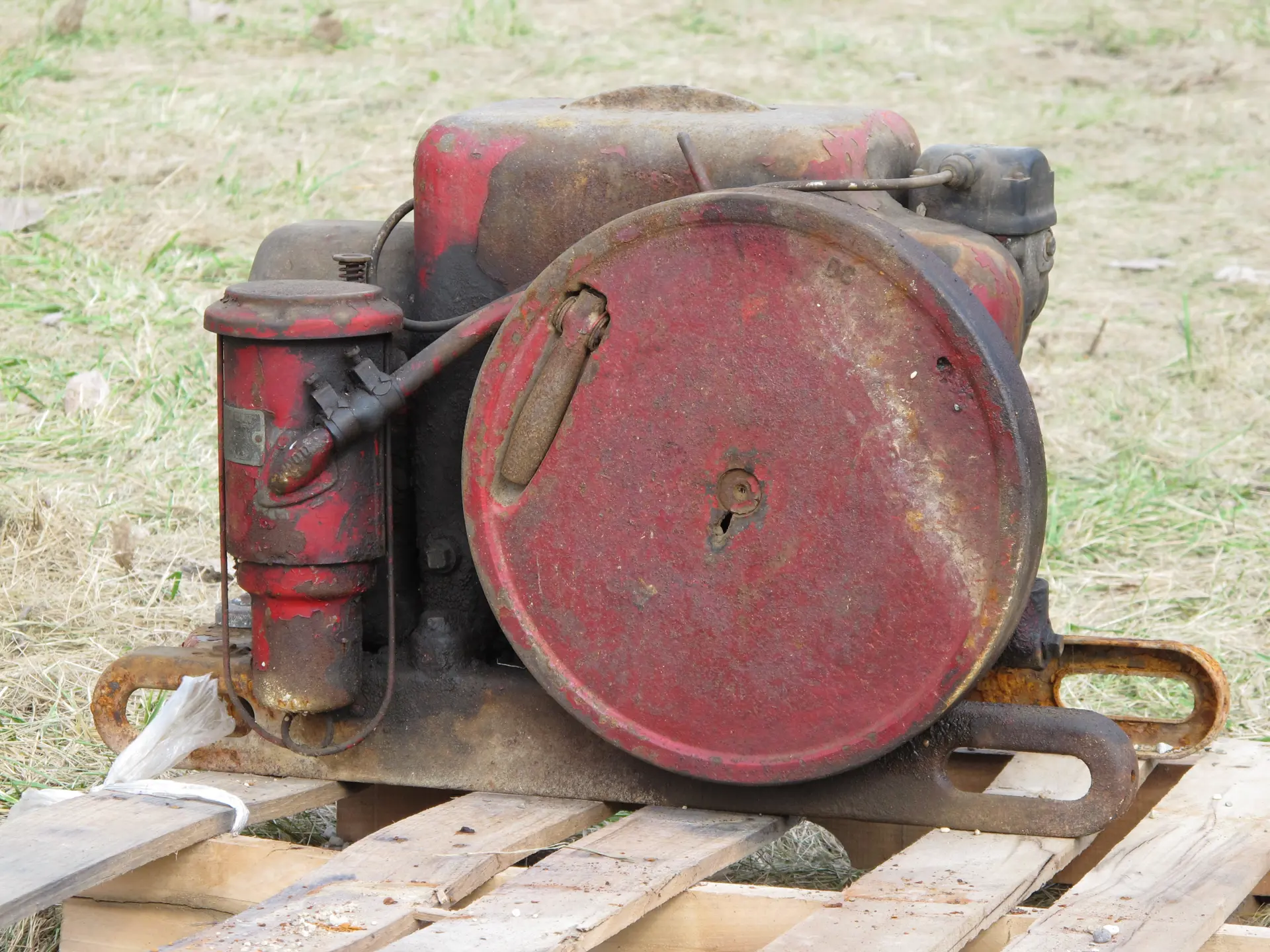 International Harvester hit & miss engines (2) | The Lee Roy Hartung ...