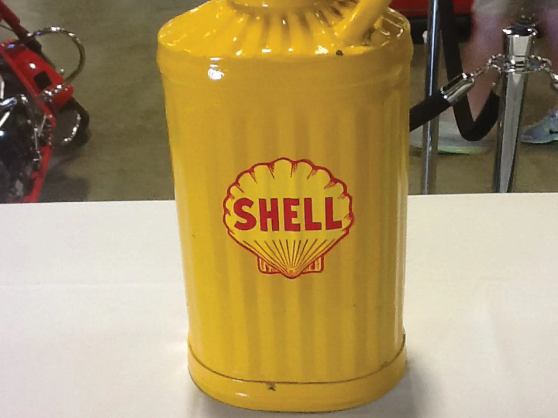 Shell Oil Can | Fort Lauderdale 2013 | RM Sotheby's