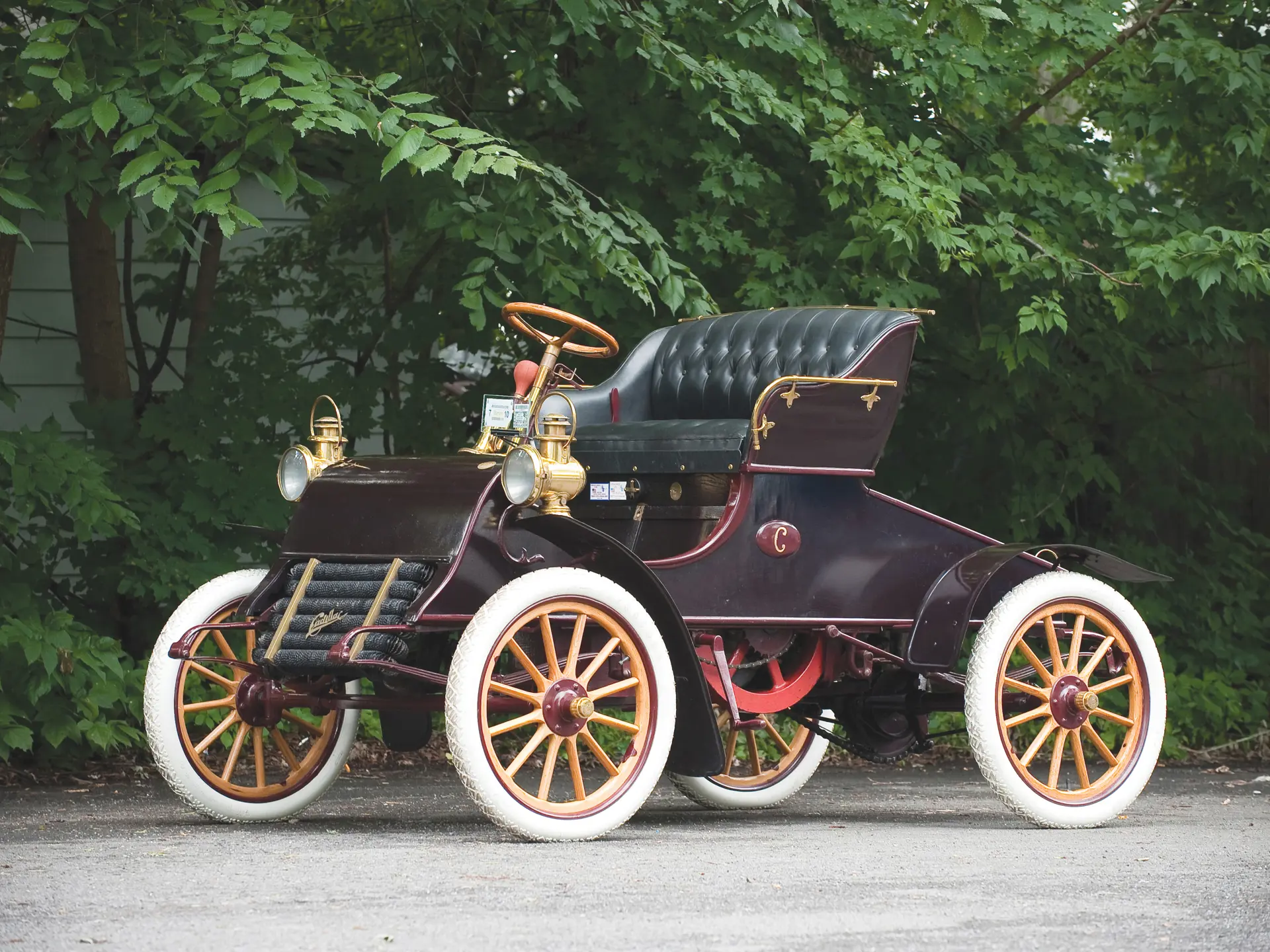 1903 Cadillac Runabout | Vintage Motor Cars of Hershey 2010 | RM Sotheby's
