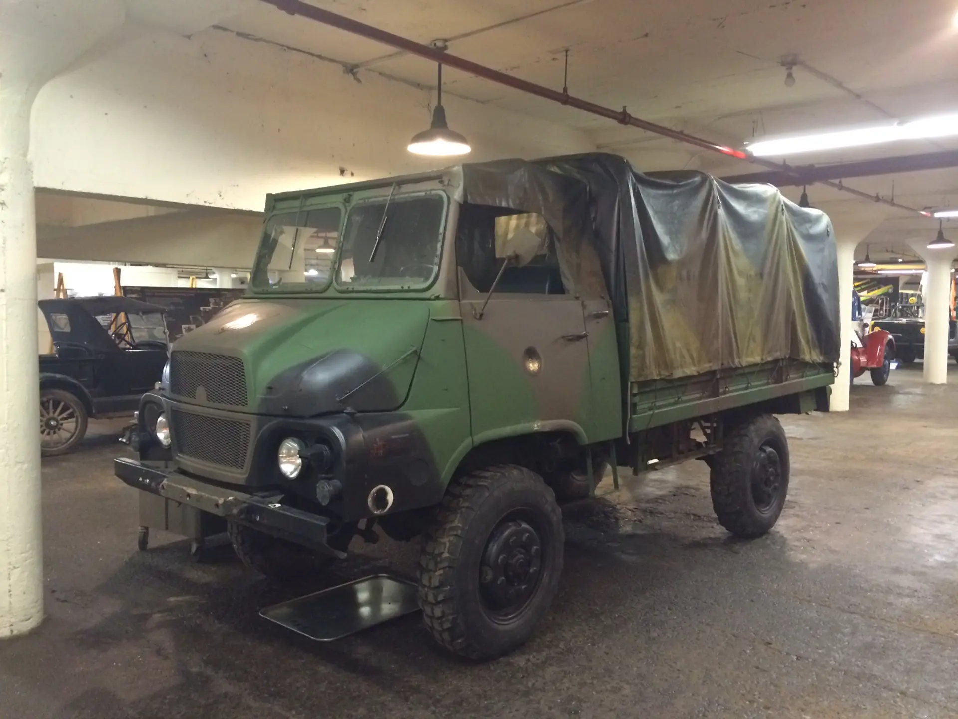 1960 SUMB MH600BS 4x4 Military Truck | Auburn Fall 2014 | RM Sotheby's