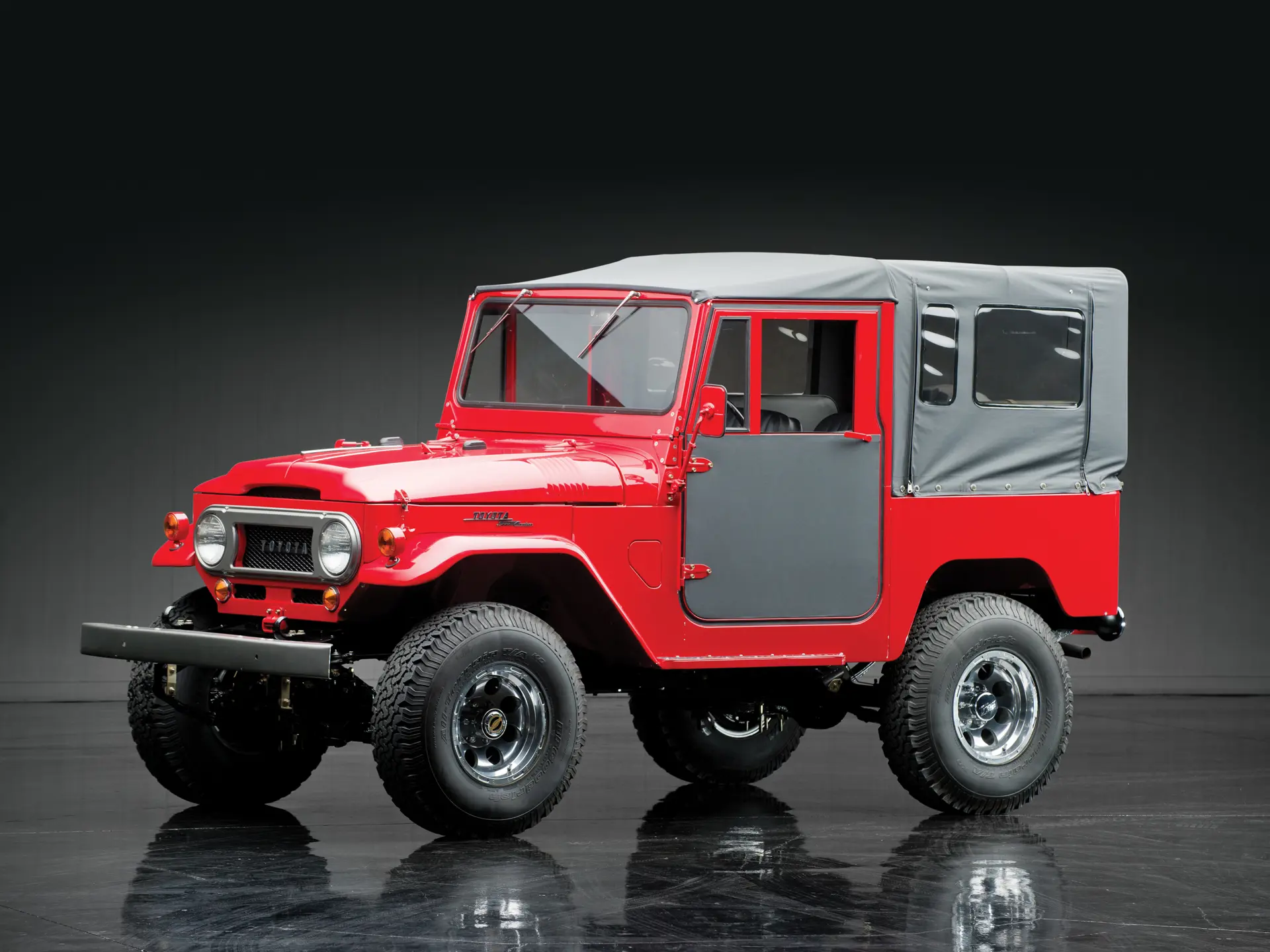 1966 Toyota FJ40 Land Cruiser | The Don Davis Collection | RM Sotheby's
